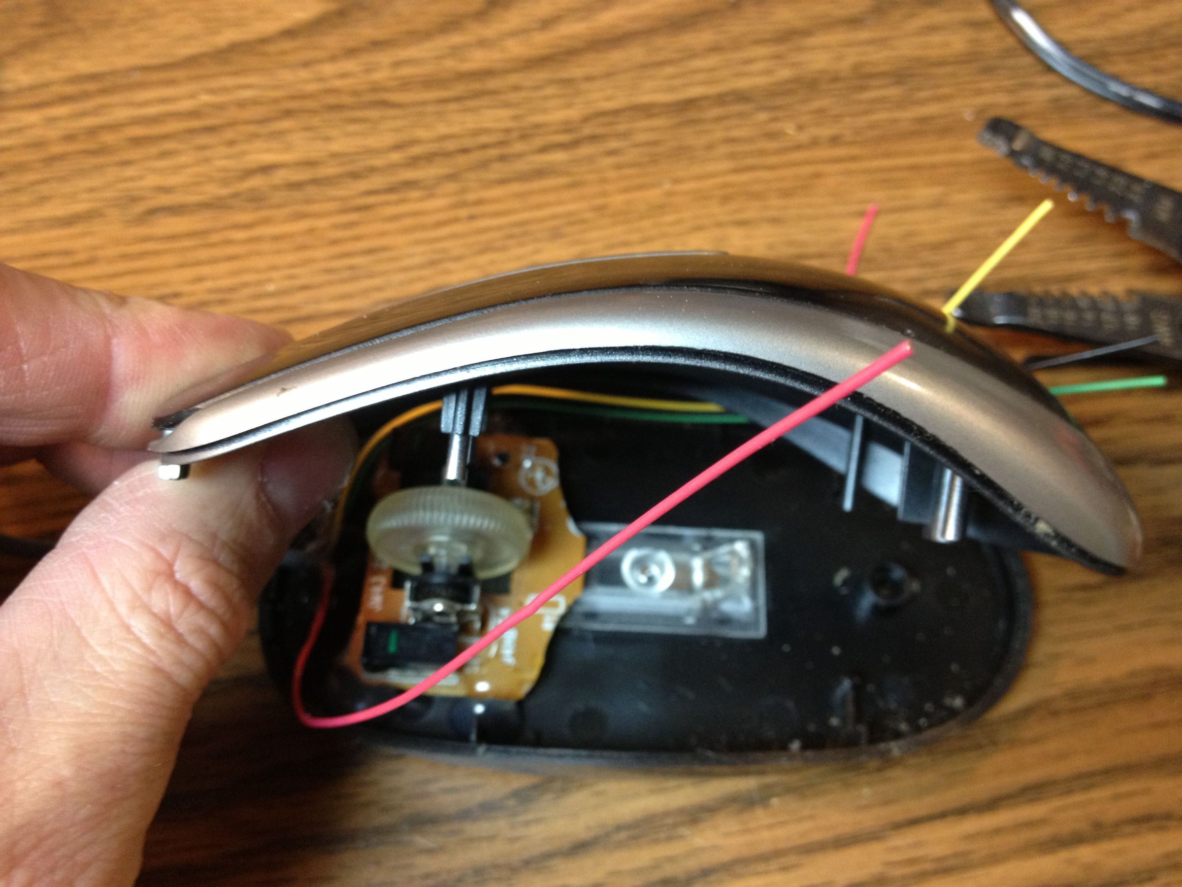 Shocking Mouse Prank : 10 Steps (with Pictures) - Instructables