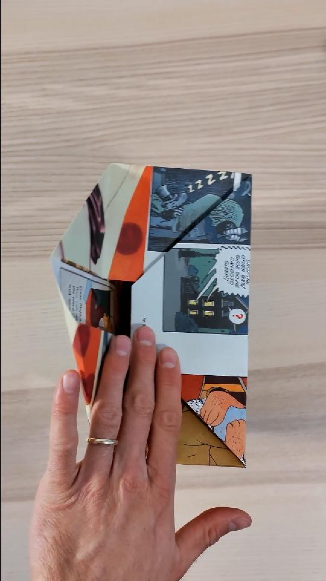 Easy Gift Bag Made of Comic Books : 8 Steps (with Pictures) - Instructables