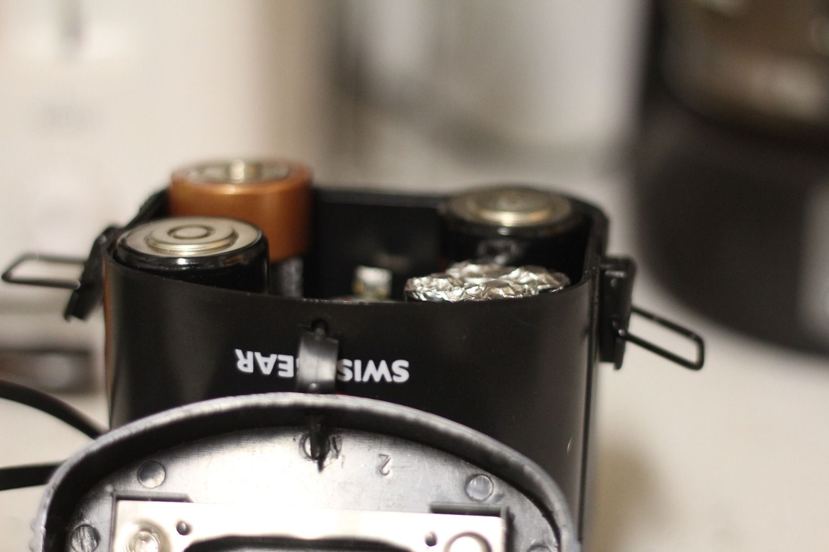 Emergency D Battery From 4 AA's : 4 Steps (with Pictures) - Instructables