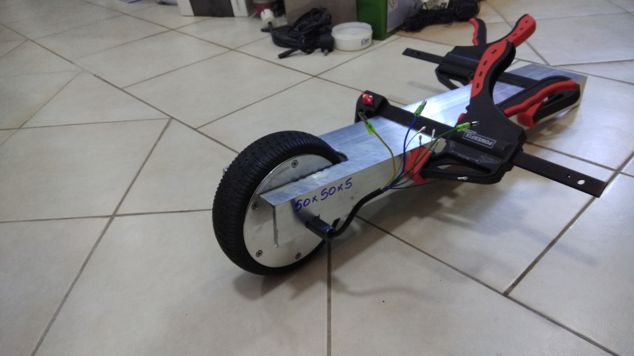 DIY E-scooter From Howerborad Motor : 6 Steps - Instructables