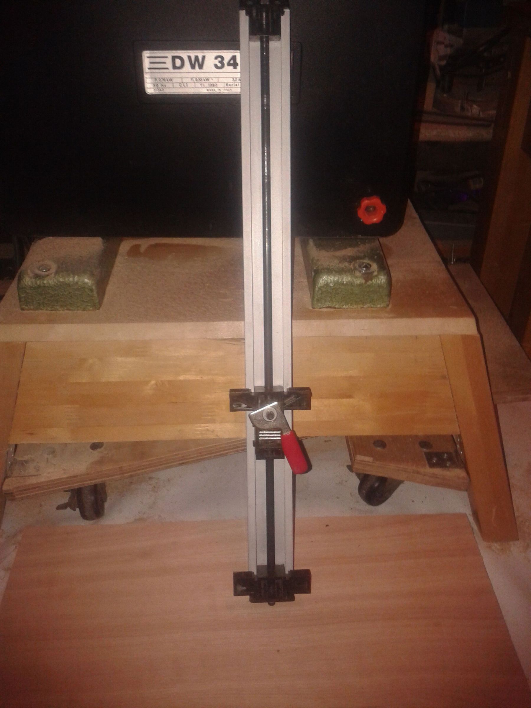 Workbench Board Jack : 7 Steps - Instructables