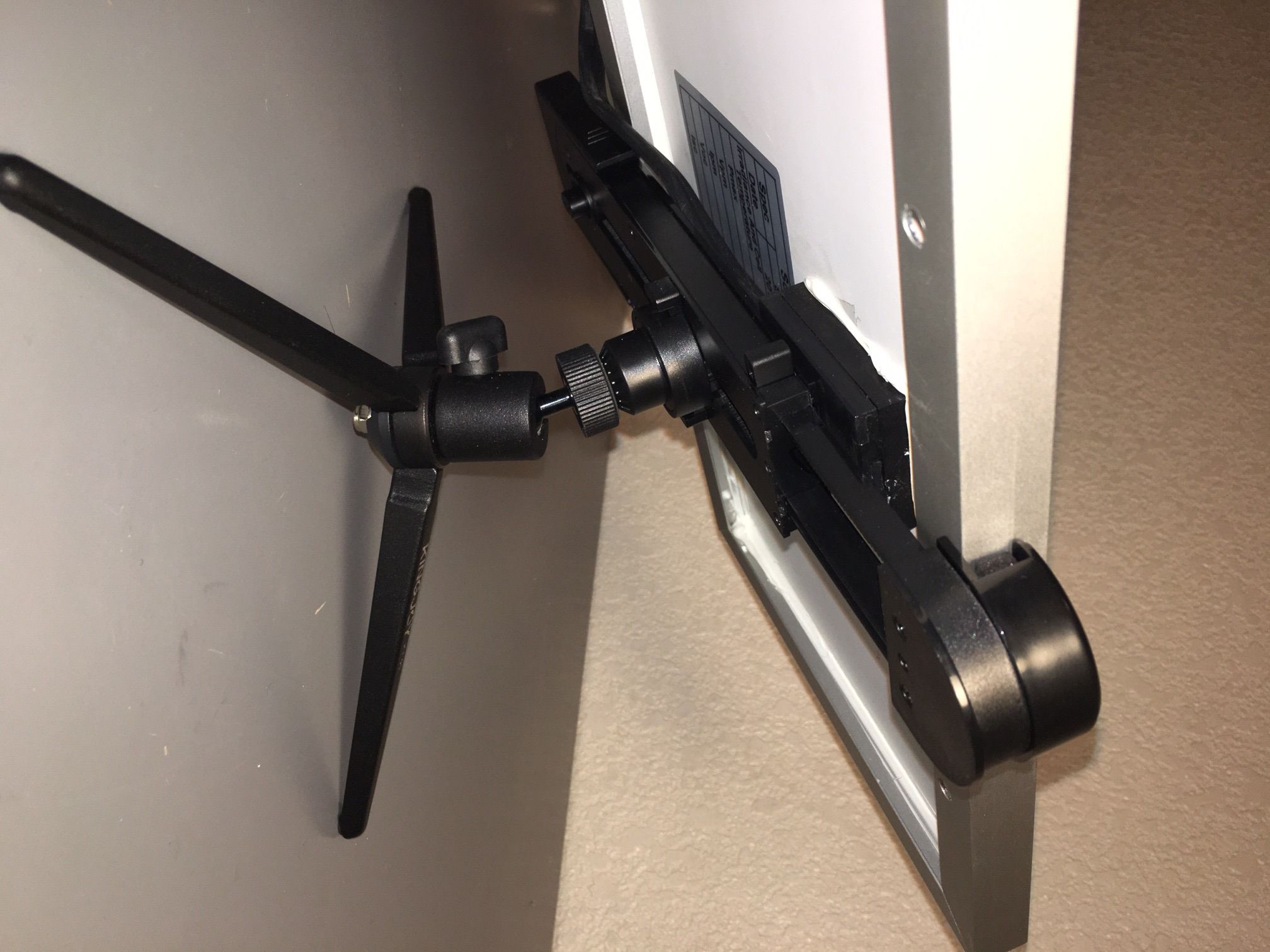 Pelican 1500 Solar Battery Bank : 4 Steps - Instructables