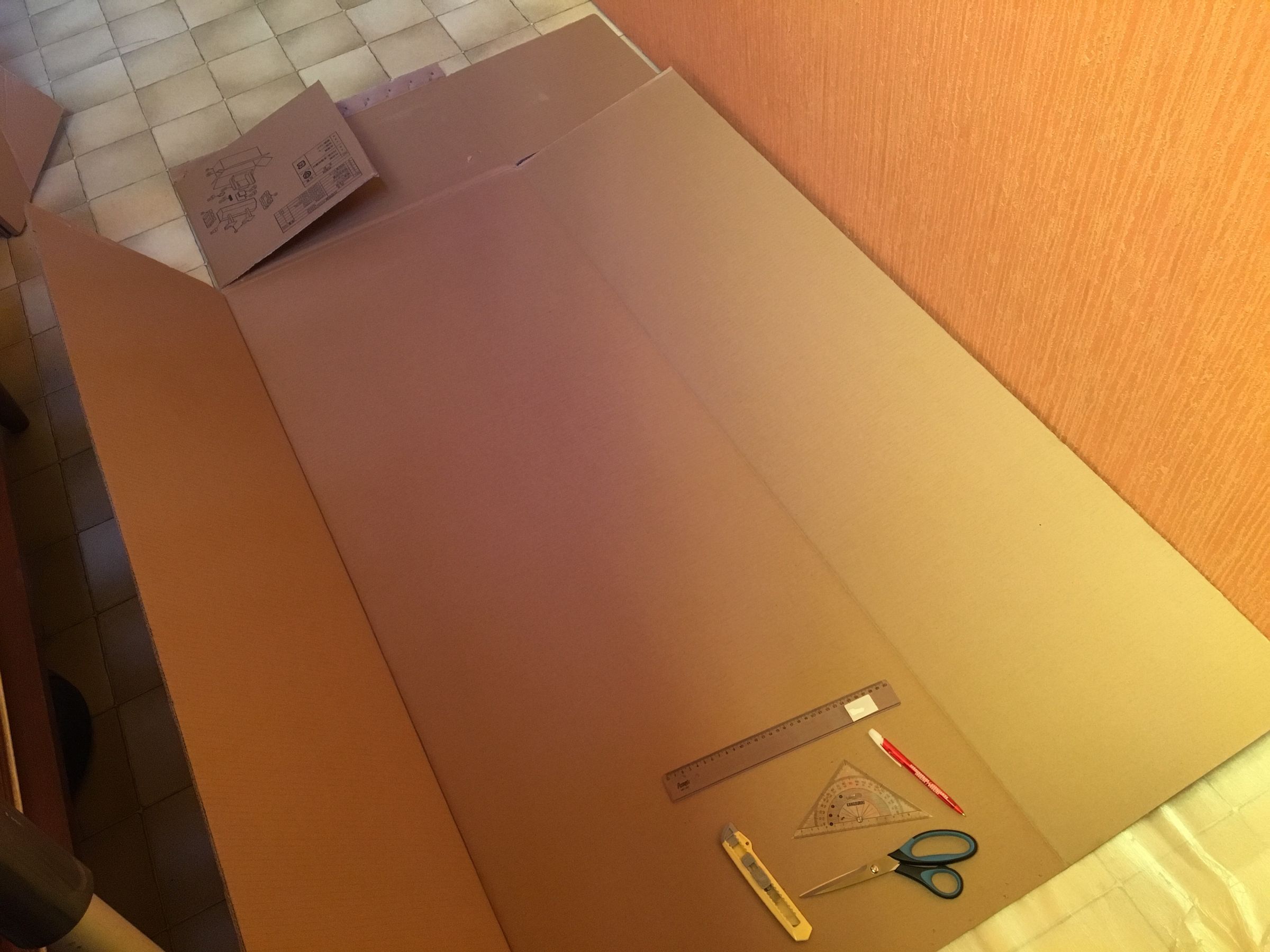 Cardboard Bookshelf 'Elements' : 6 Steps (with Pictures) - Instructables