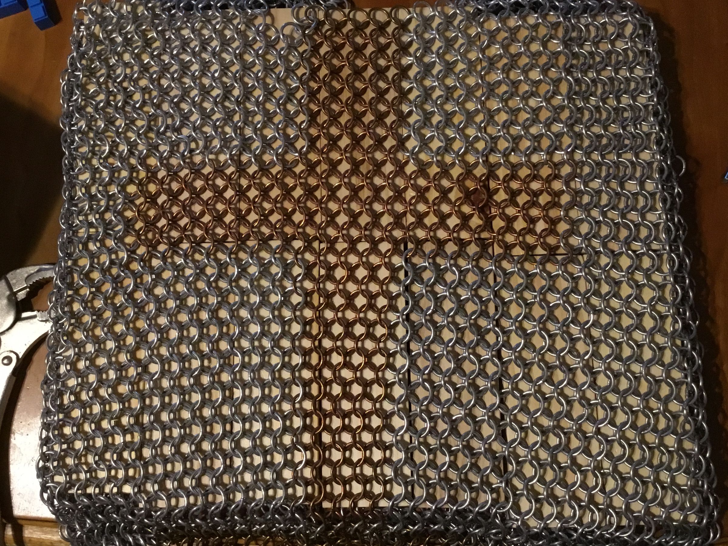 Making Chain Mail : 6 Steps (with Pictures) - Instructables