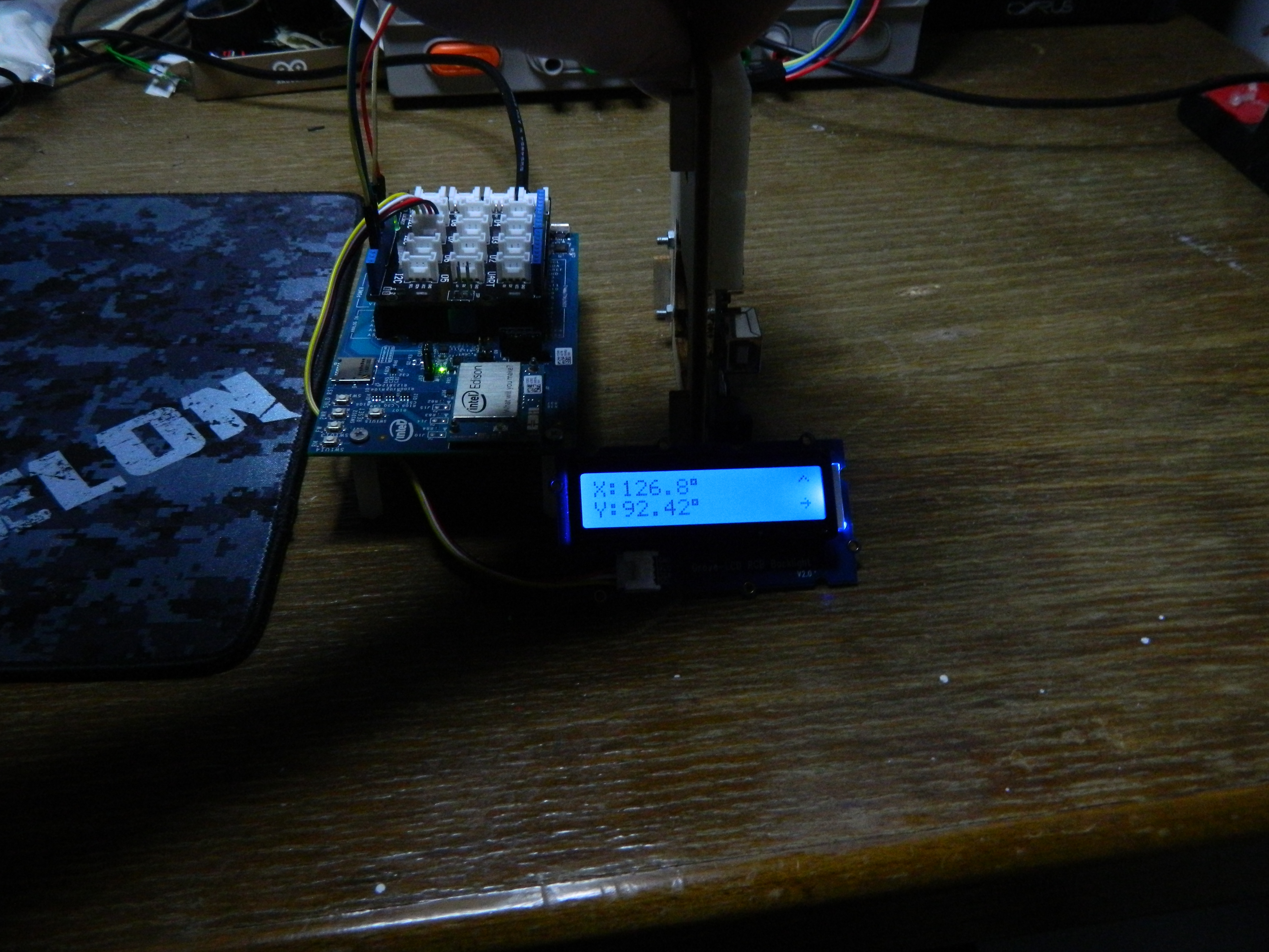 Intel Edison Basic's: Spirit Level : 3 Steps - Instructables