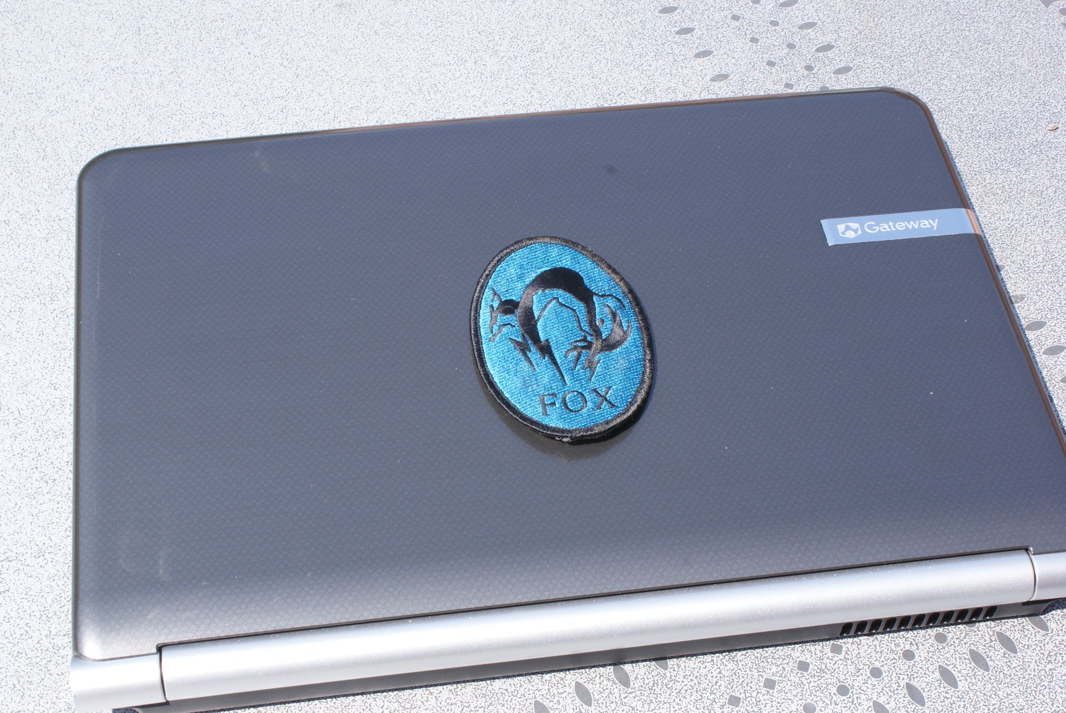 Easy Way to Personalize Your Laptop : 8 Steps - Instructables