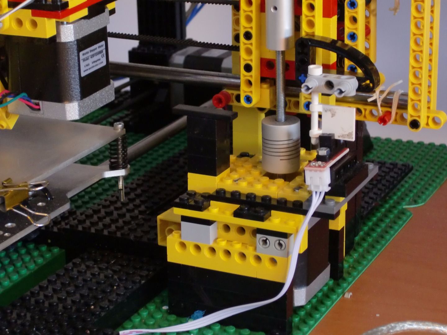 3D Chocolate Printer (made From LEGO) : 9 Steps (with Pictures ...