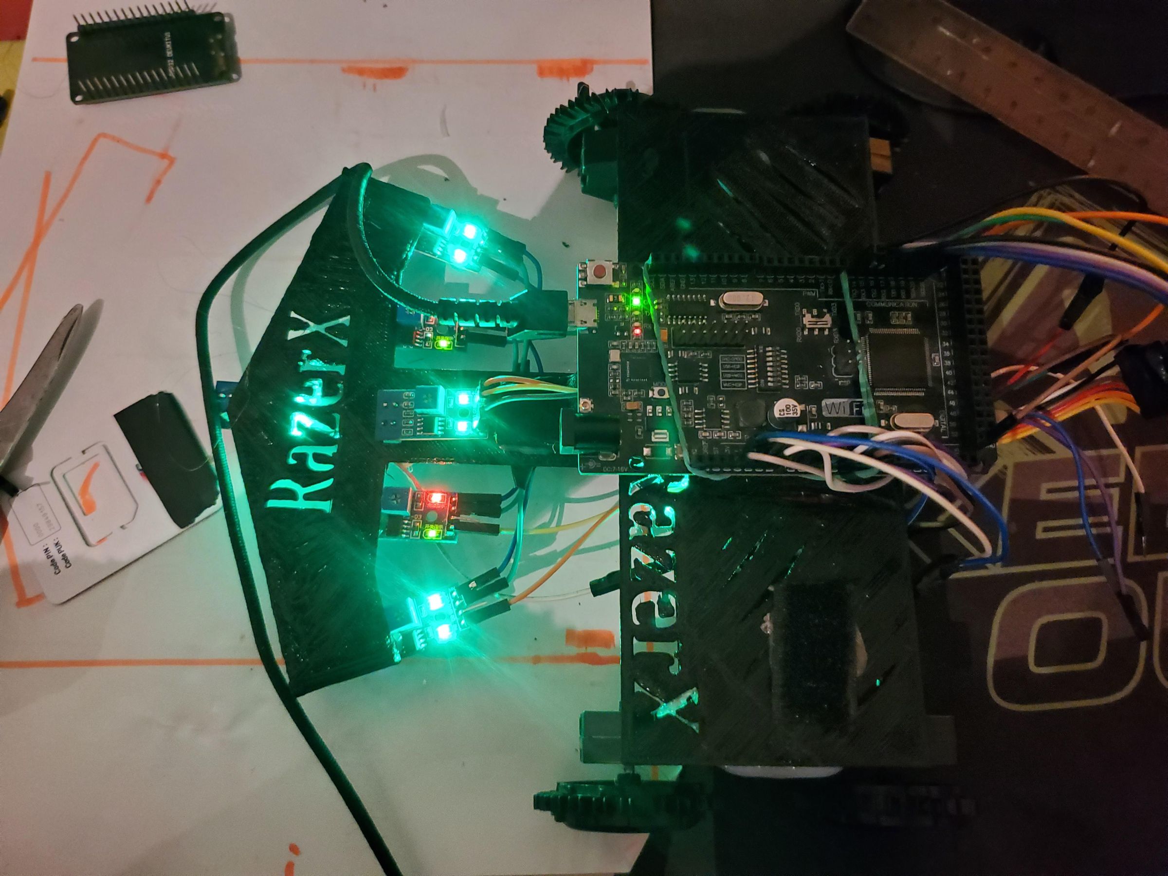 Line Follower Robot : 4 Steps (with Pictures) - Instructables