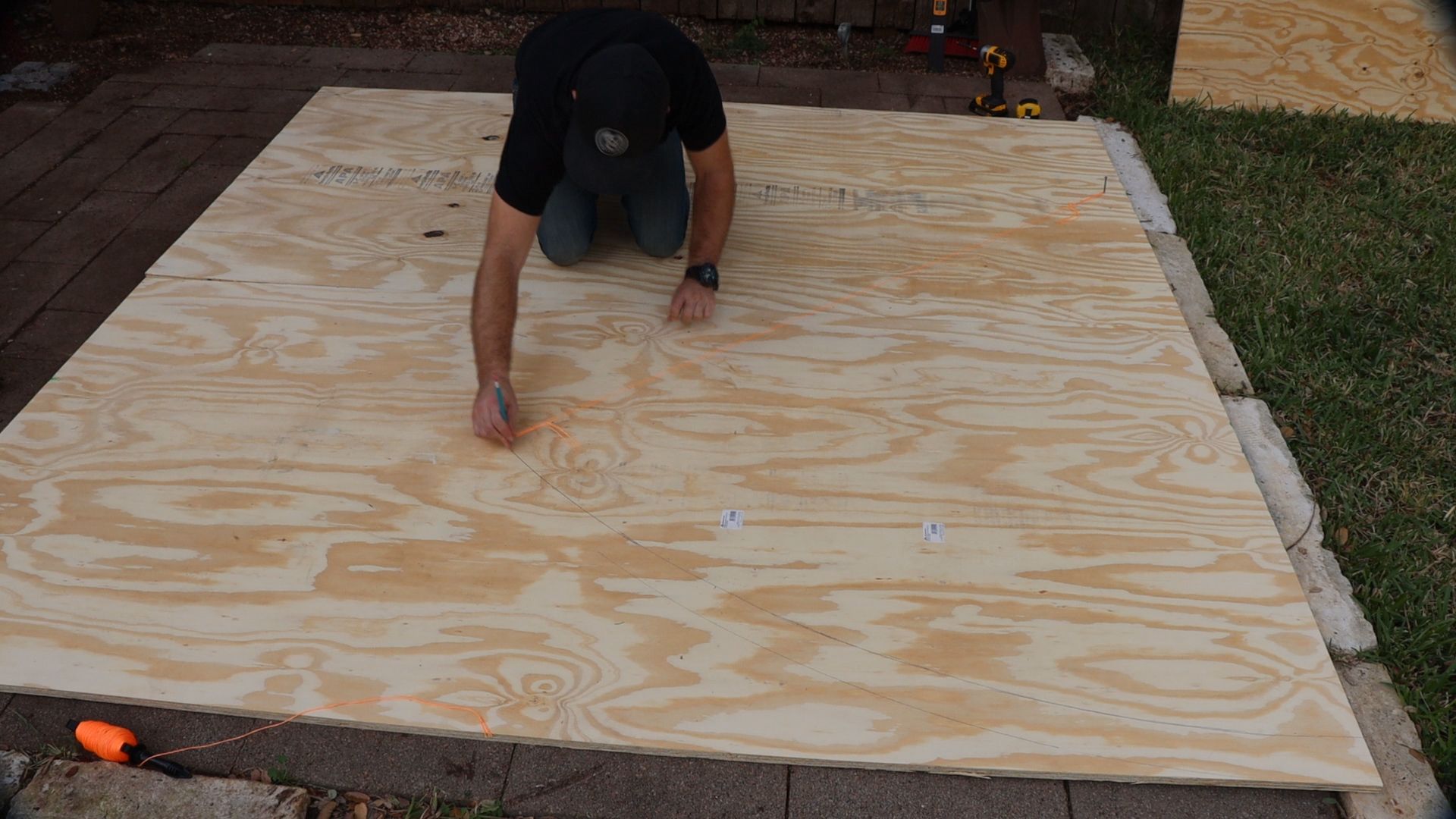 How to Make a Mini Ramp (DIY Halfpipe) : 12 Steps (with Pictures ...