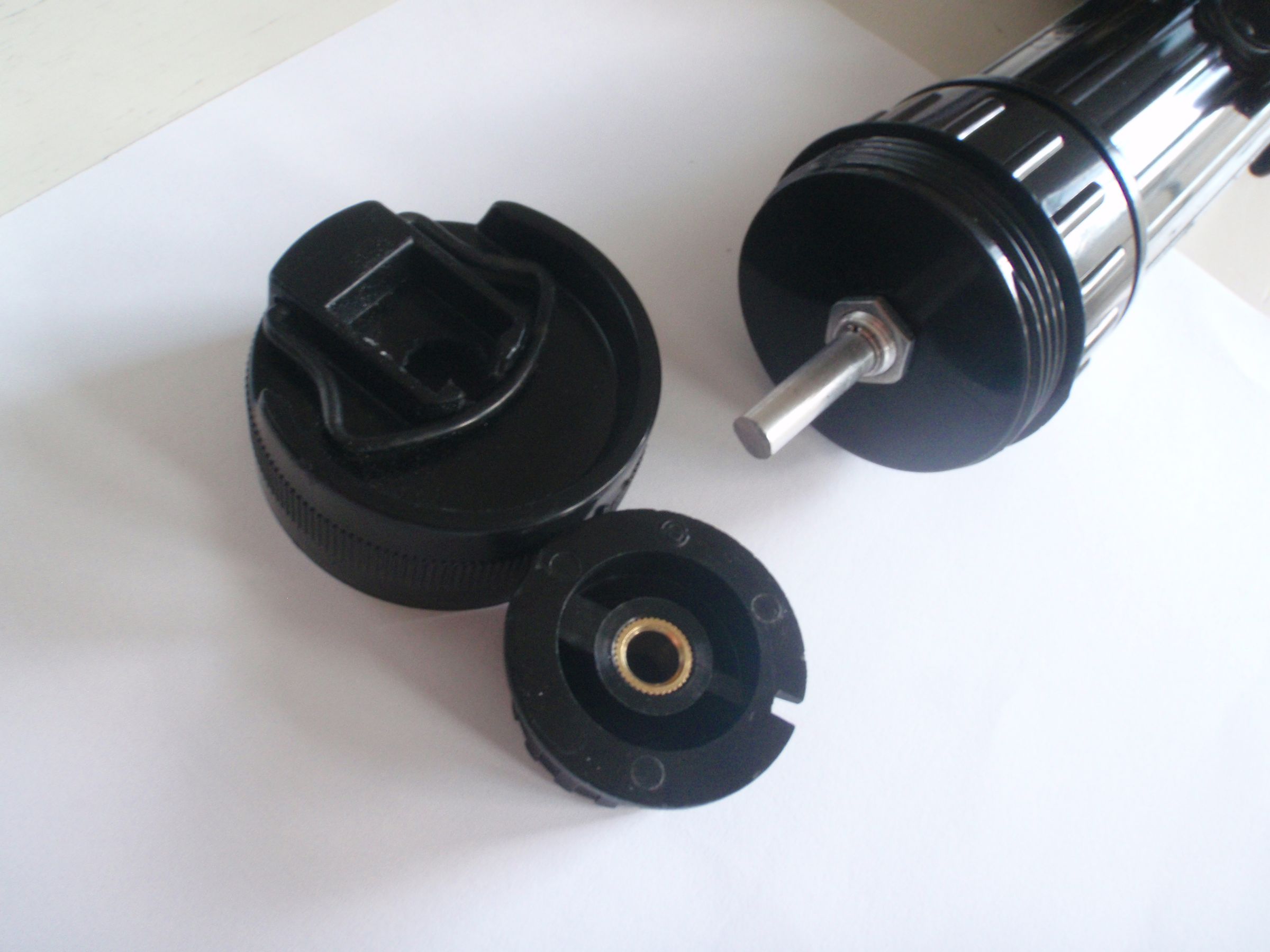 Full Spectrum Flashlight : 4 Steps (with Pictures) - Instructables