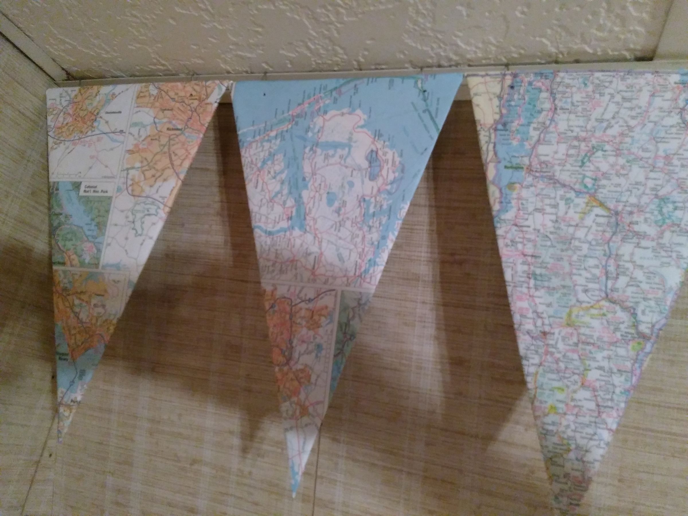Map Pendants : 5 Steps - Instructables