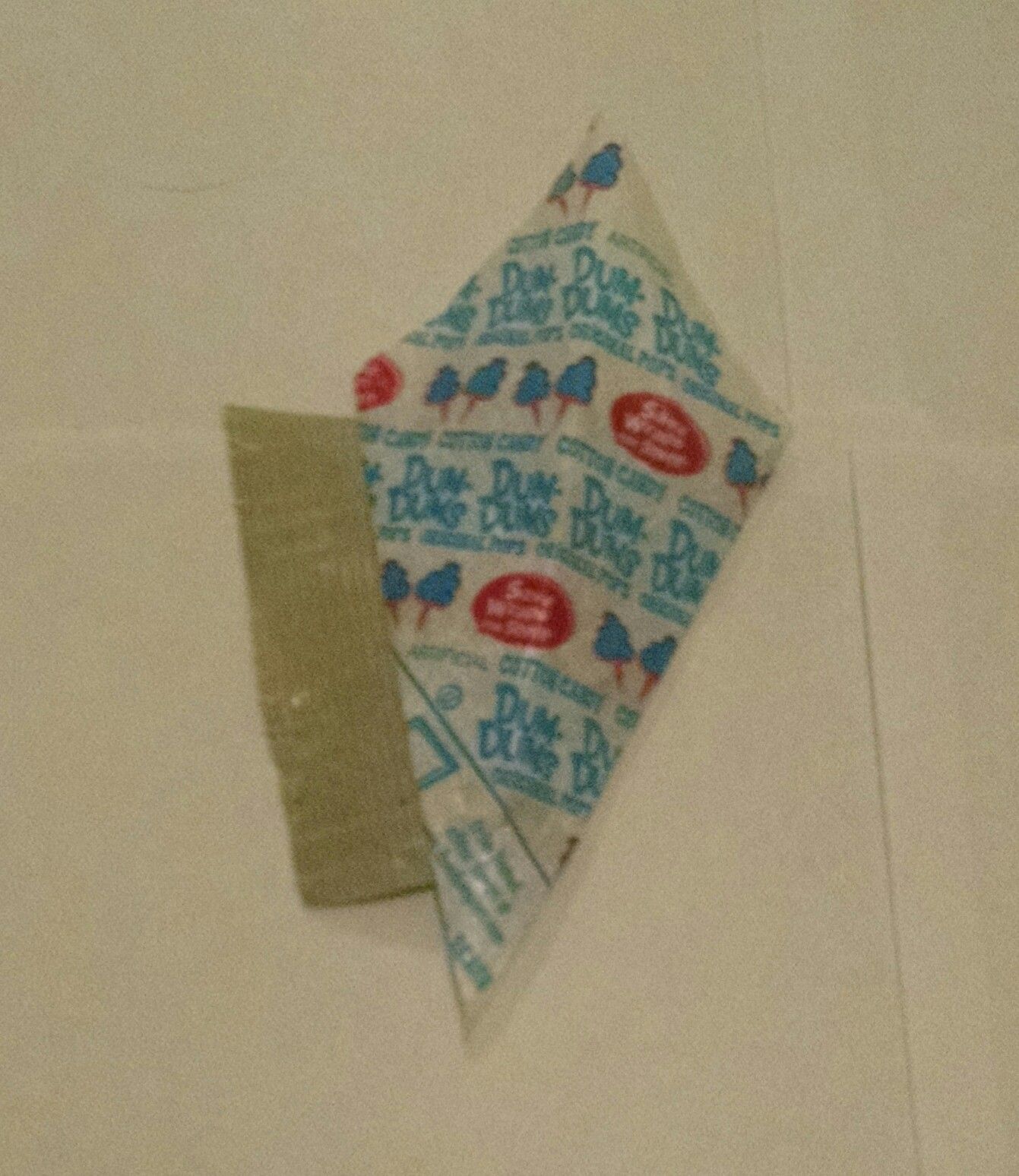 Rainbow Candy Wrapper Wall Art : 6 Steps (with Pictures) - Instructables