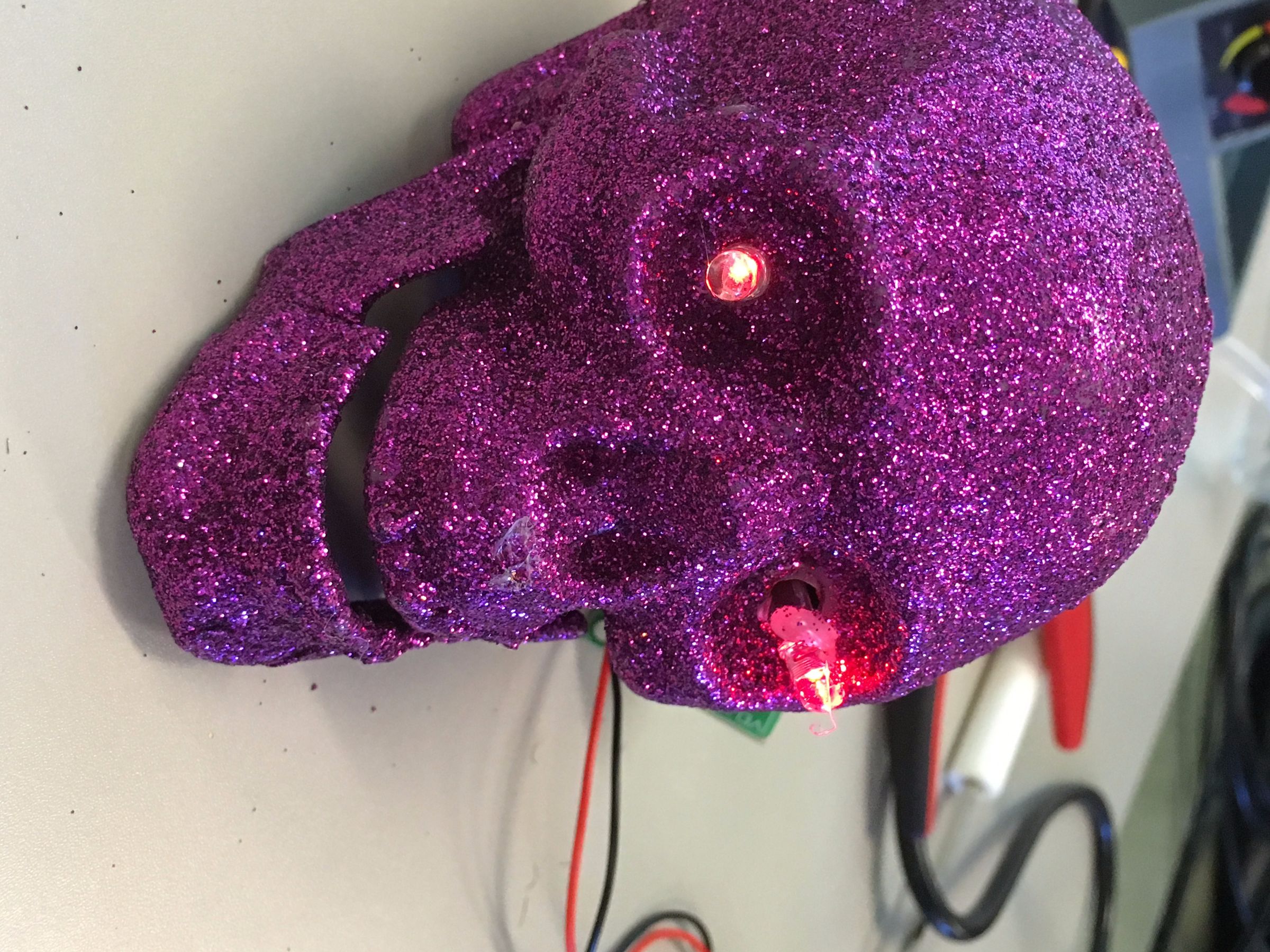 Light Up Skull : 4 Steps - Instructables