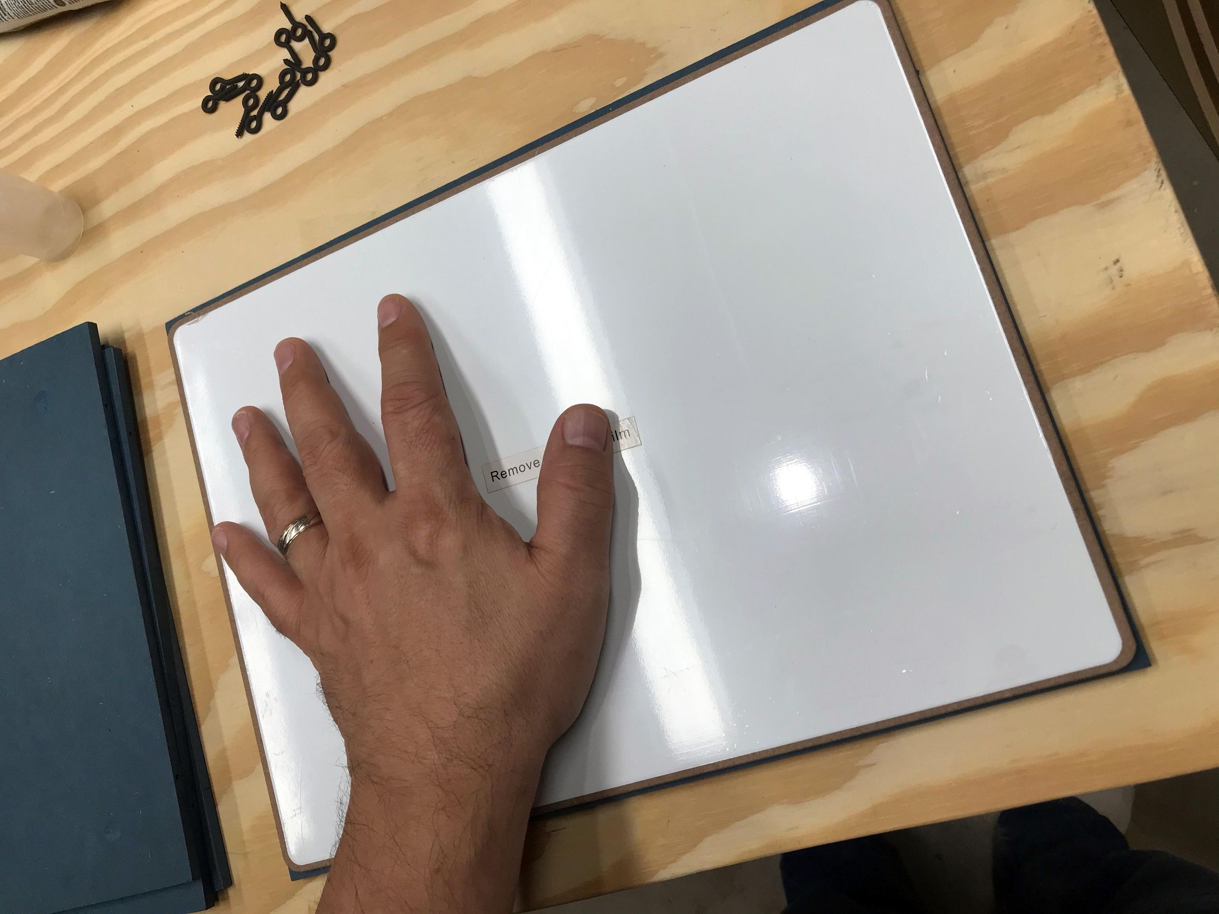 Custom DM Screen : 13 Steps (with Pictures) - Instructables