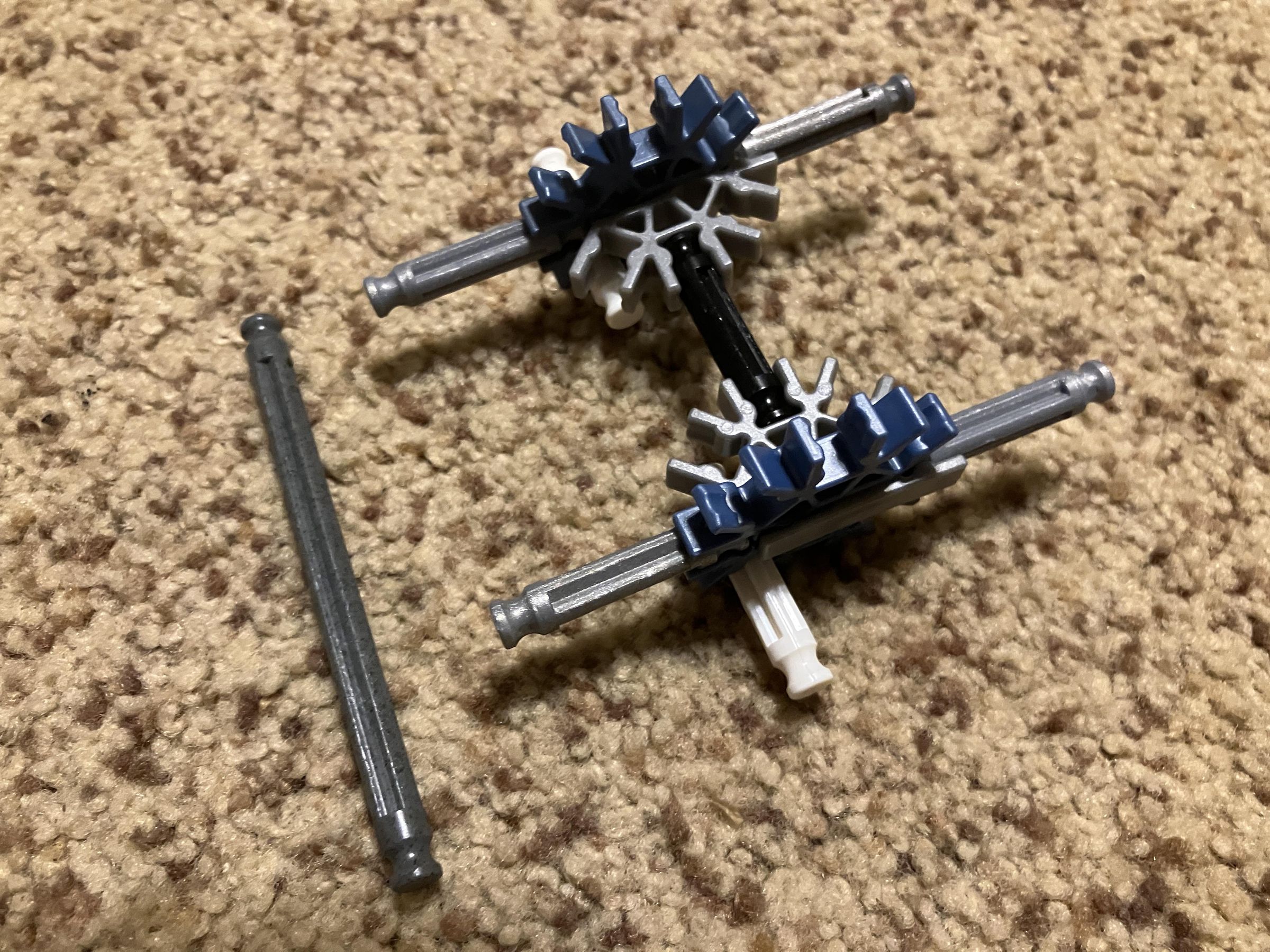 Eustace the Dragon, a K'nex Dragon Puppet : 7 Steps (with Pictures ...