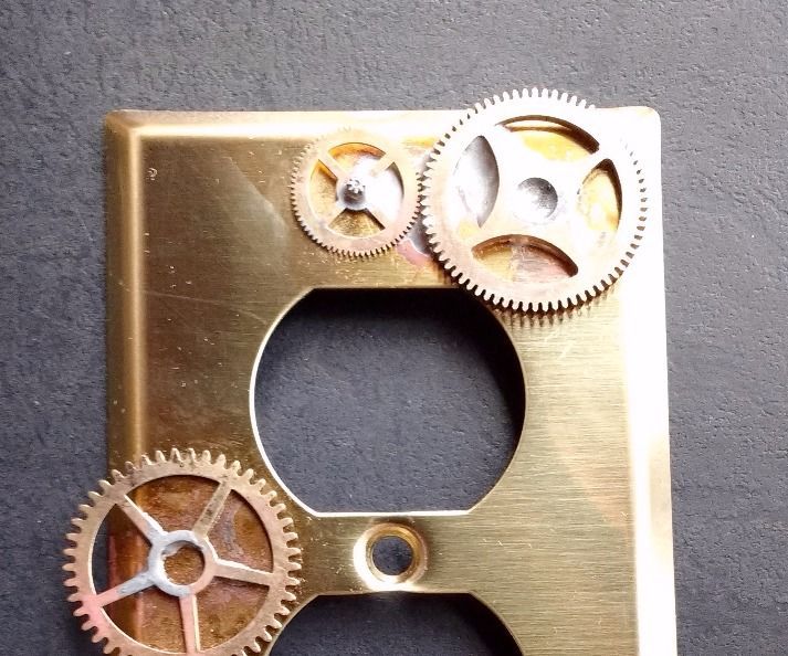How to Steampunk Decorate an Electrical Wall Plate : 4 Steps (with ...