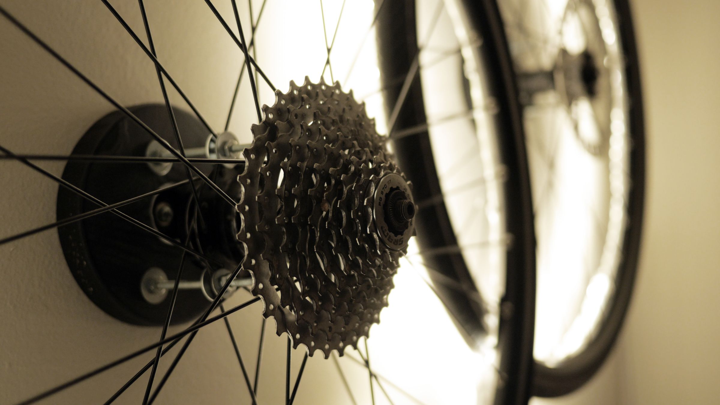 Bicycle Wheel Lamp / Light : 12 Steps (with Pictures) - Instructables