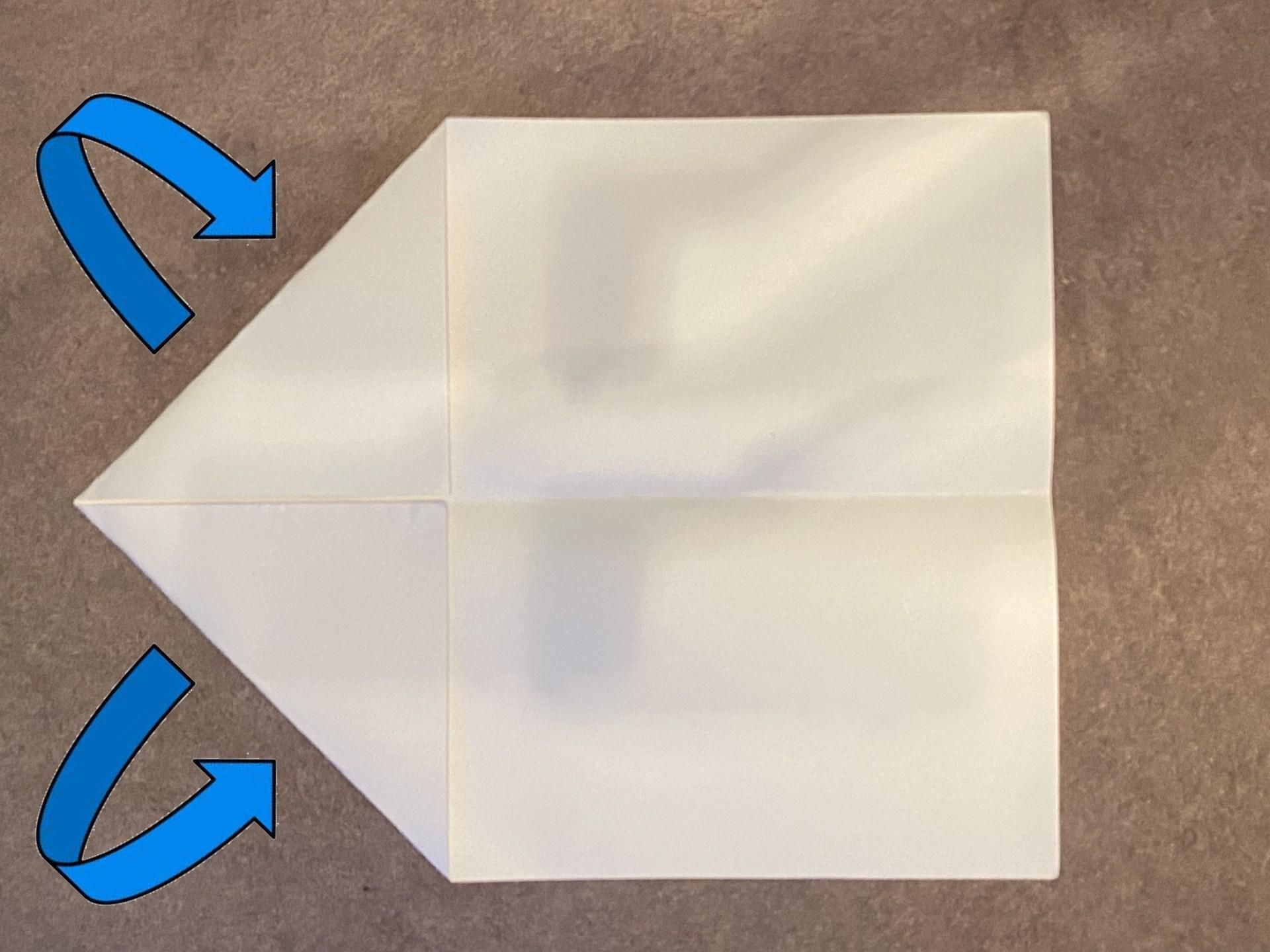 Jumbo Paper Airplane : 5 Steps - Instructables