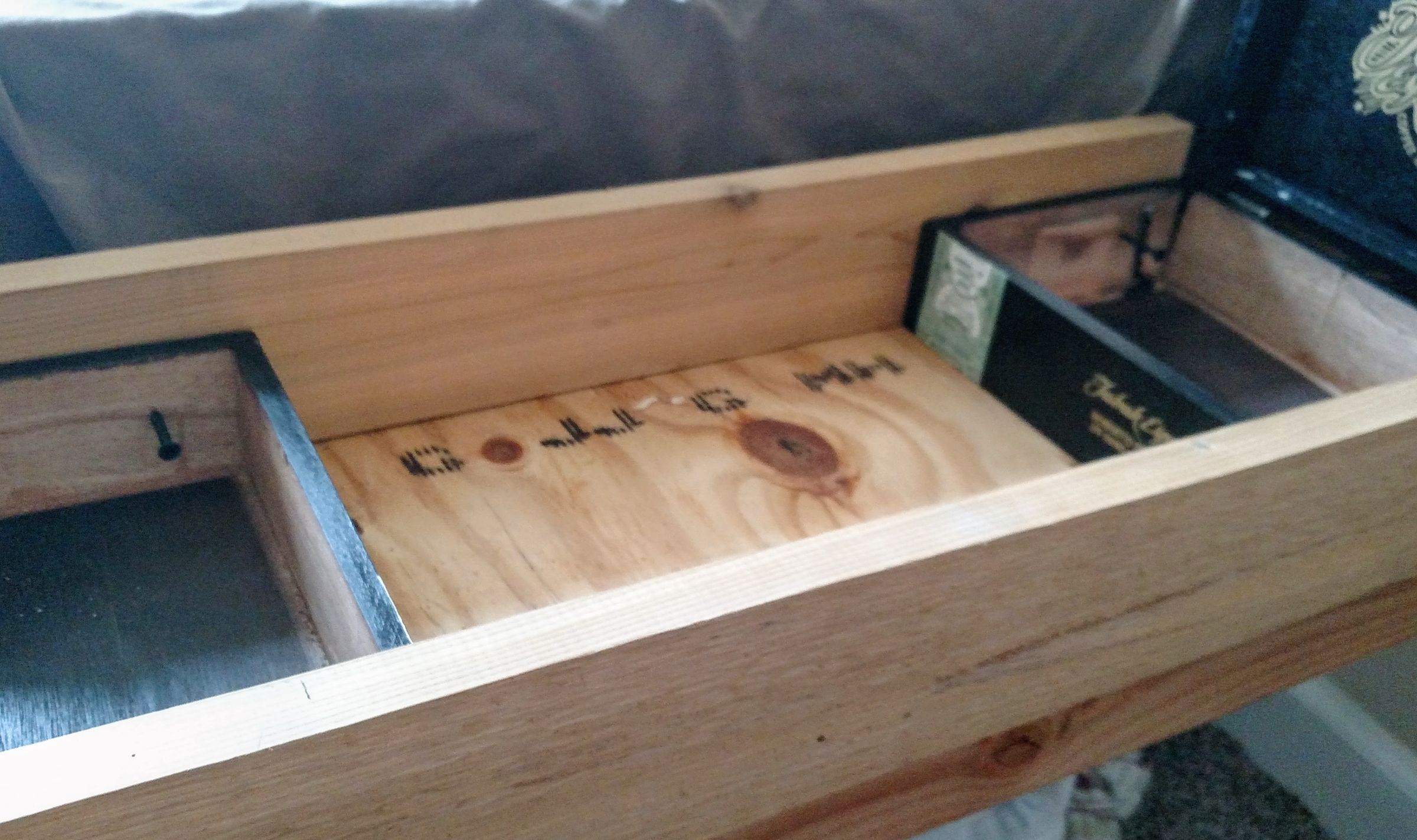 How to Make Cigar Box Shelves : 4 Steps - Instructables