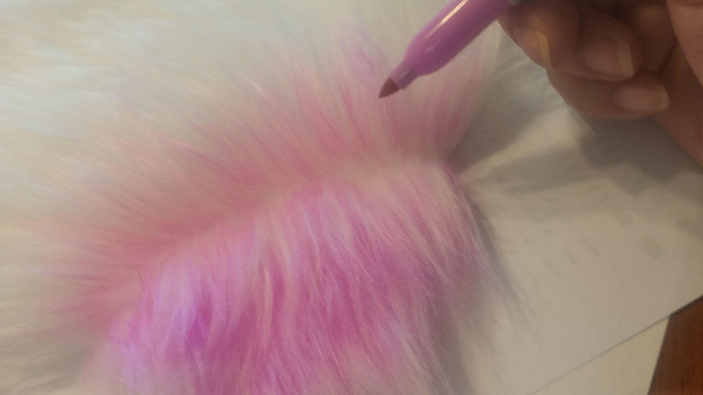 Deluxe Fluffy Tail for Cosplay (No Sew No Yarn) : 9 Steps - Instructables