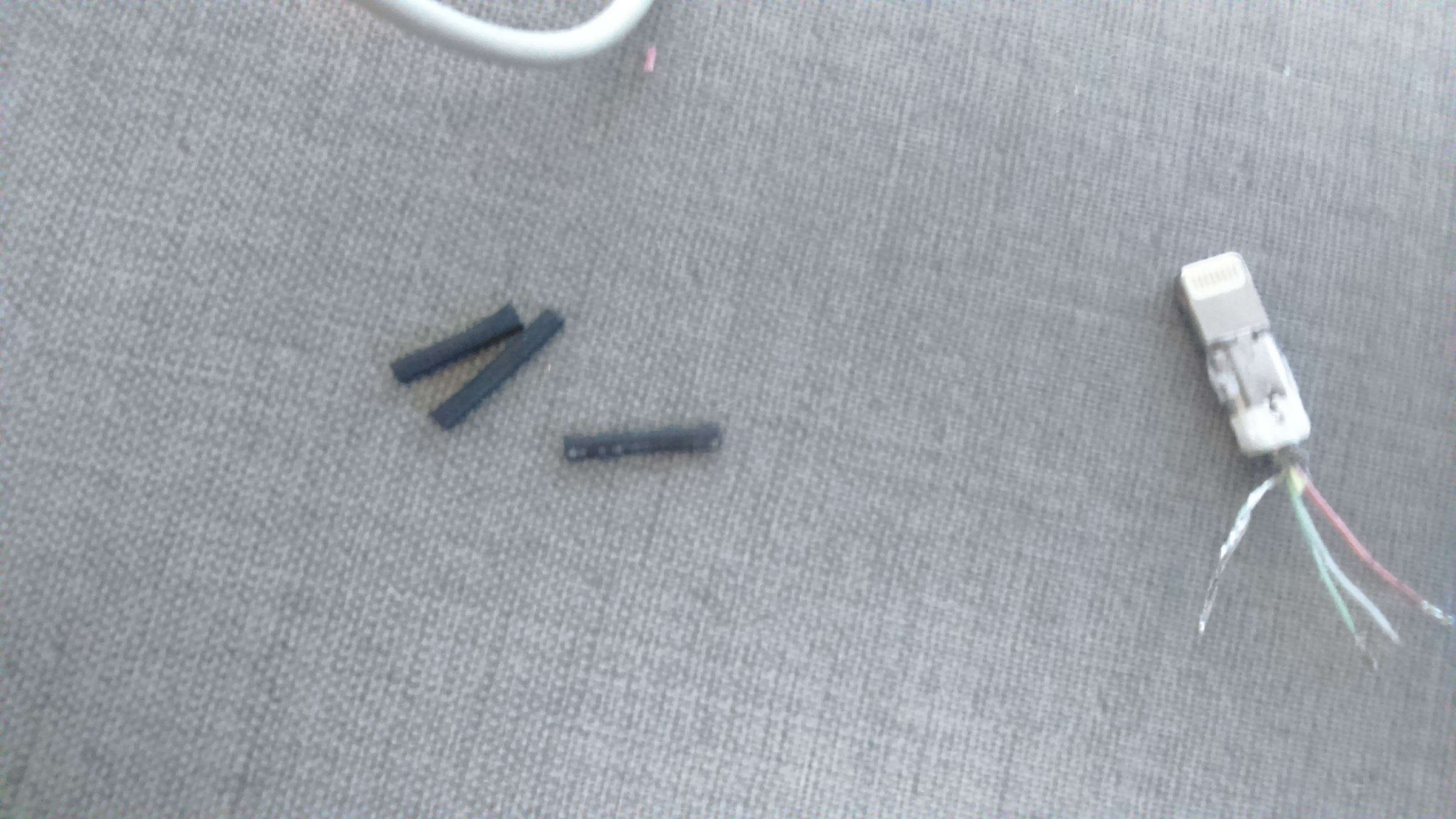 How to Fix the Cable Lightning Apple : 4 Steps (with Pictures ...