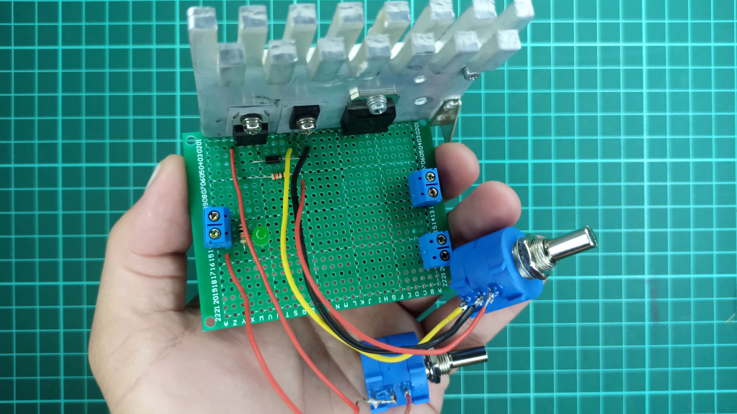 How to Make 0-30v 0-10A Variable Power Supply Adjustable Voltage and ...