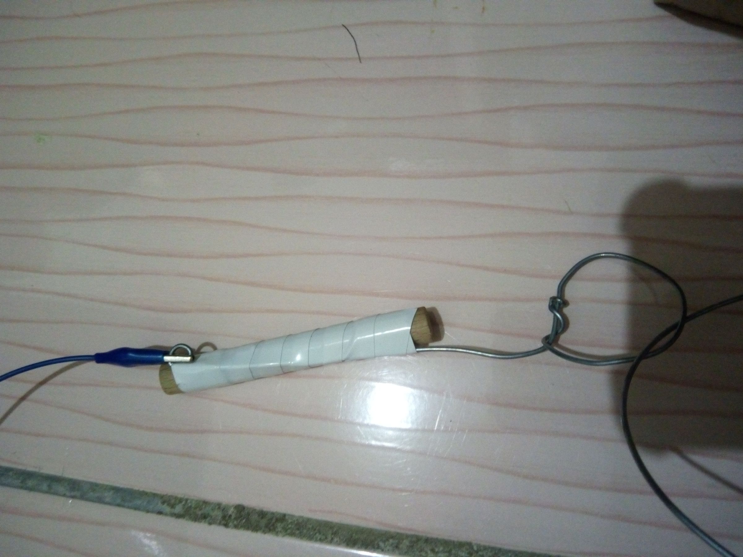 Easiest Wire Buzzer Game Ever! : 6 Steps - Instructables