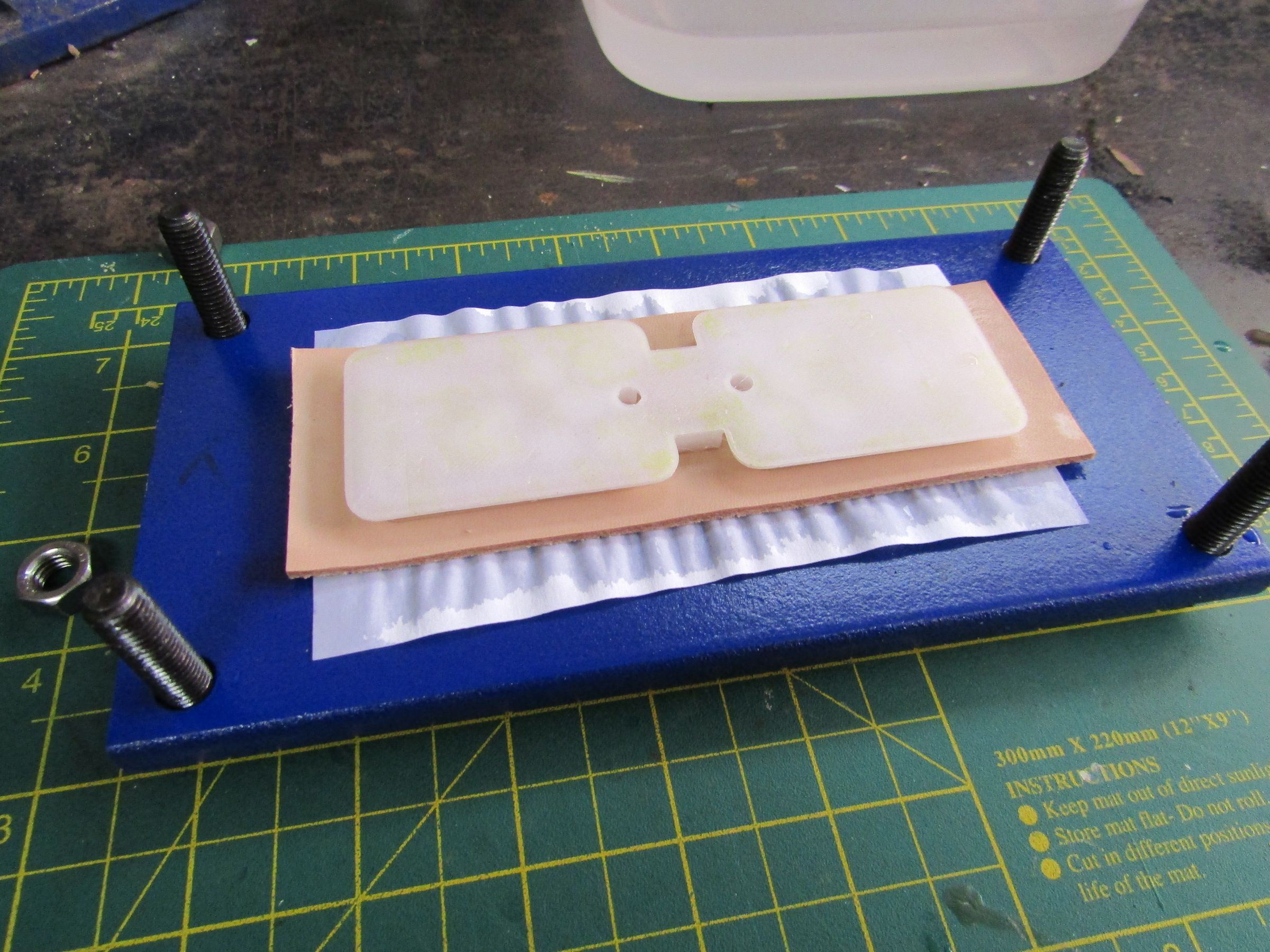 Leather Press to Make Decorative Leather Items With 3D Printed Dies : 7 ...