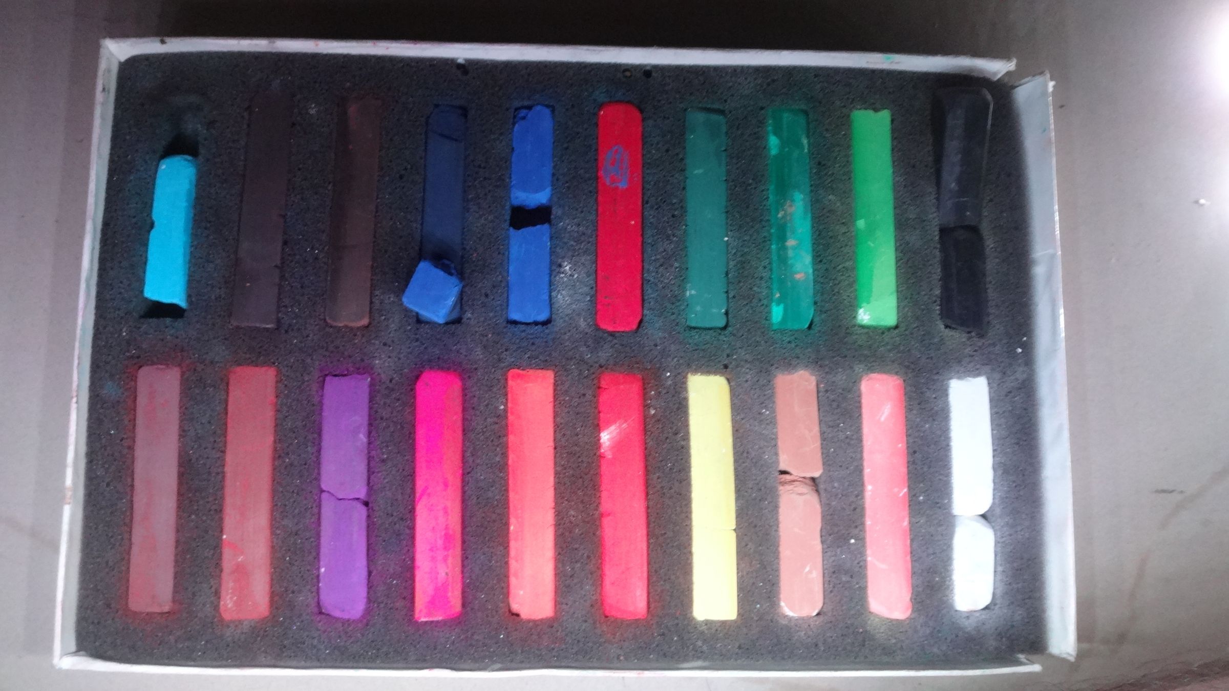 Teaching How "Colour" Works : 6 Steps - Instructables
