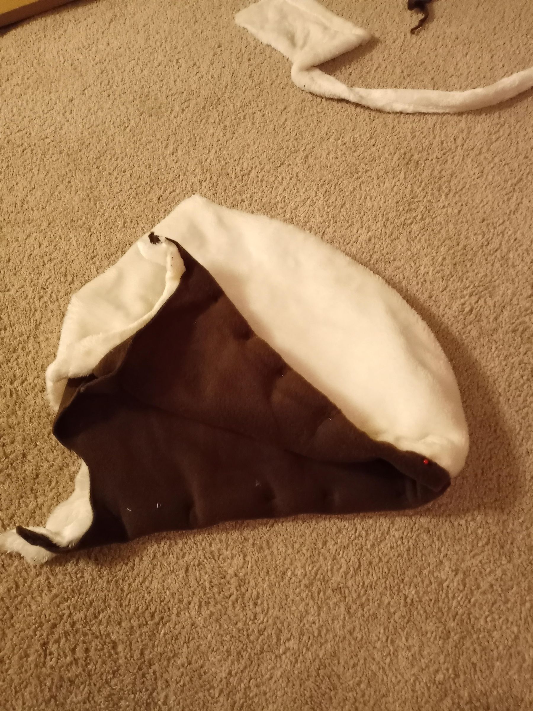 Moth Wing Cloak : 11 Steps (with Pictures) - Instructables