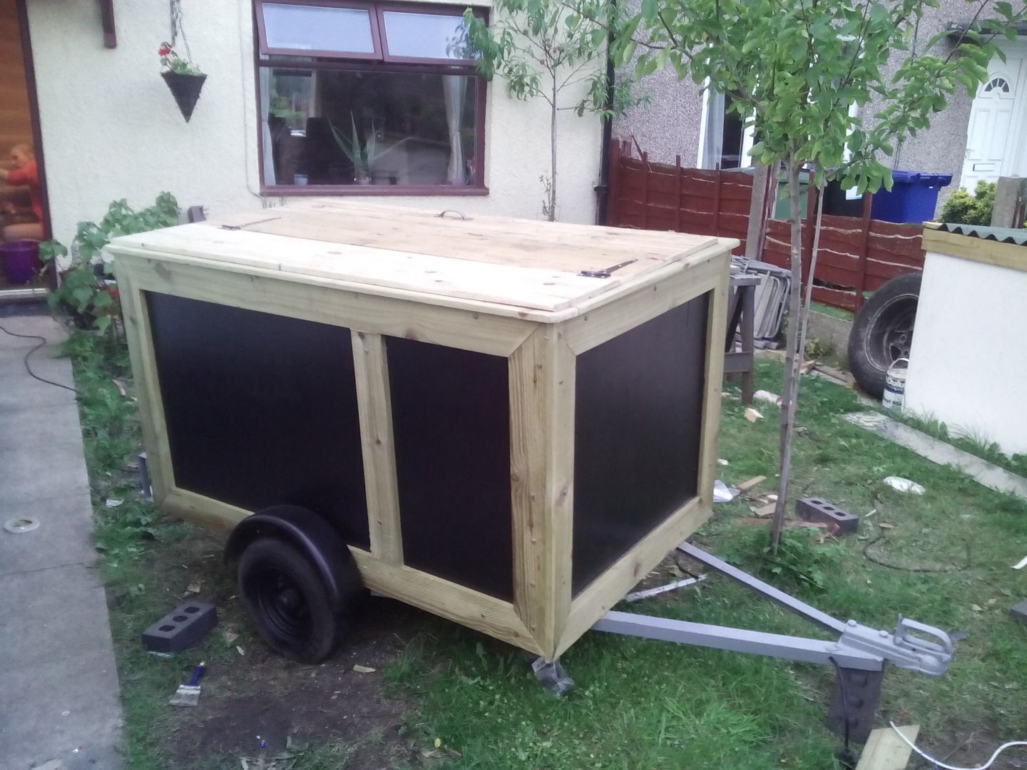 Pop Up Catering Trailer : 5 Steps (with Pictures) - Instructables
