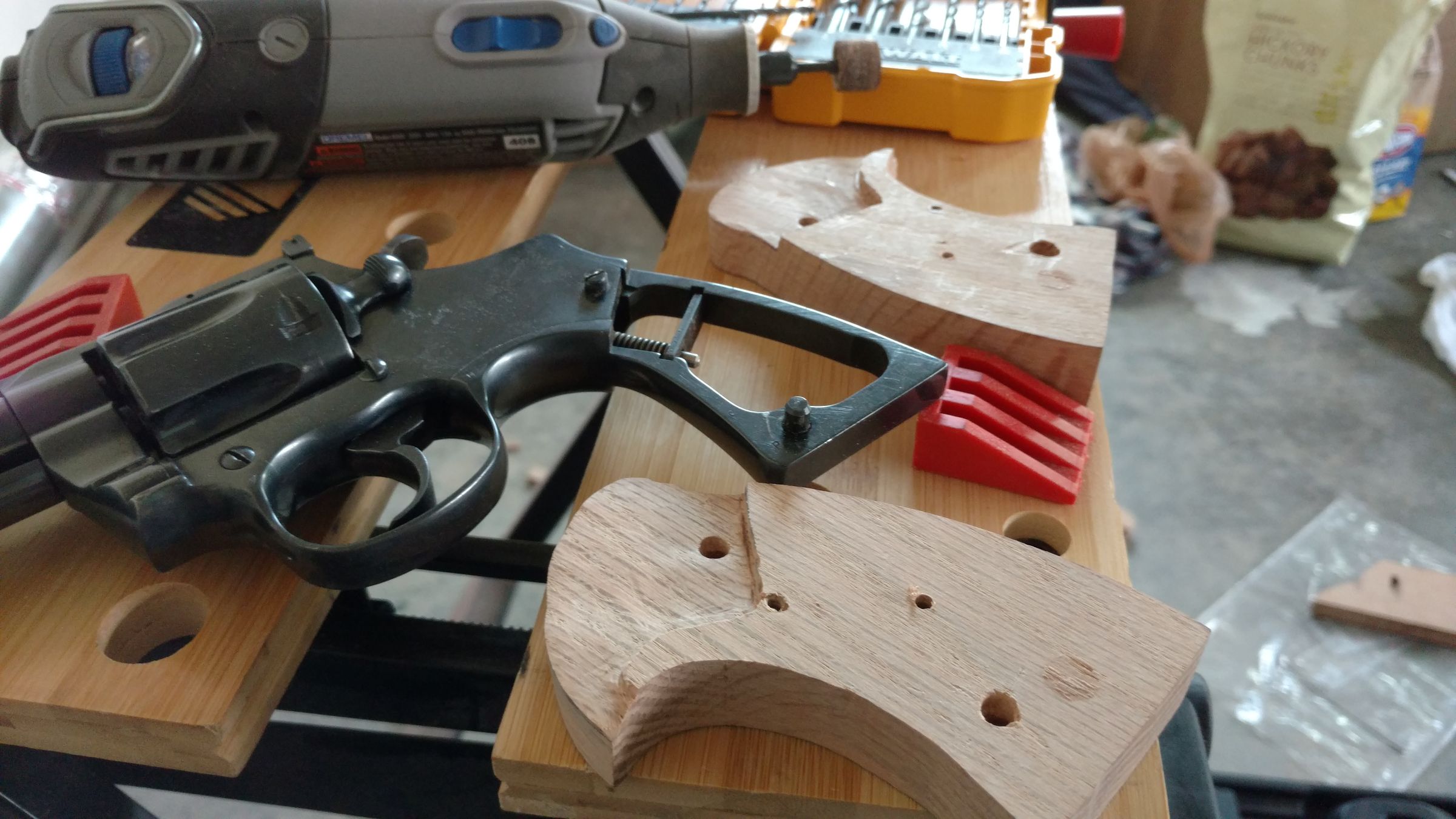 Custom Hand Grips for Revolver : 12 Steps - Instructables