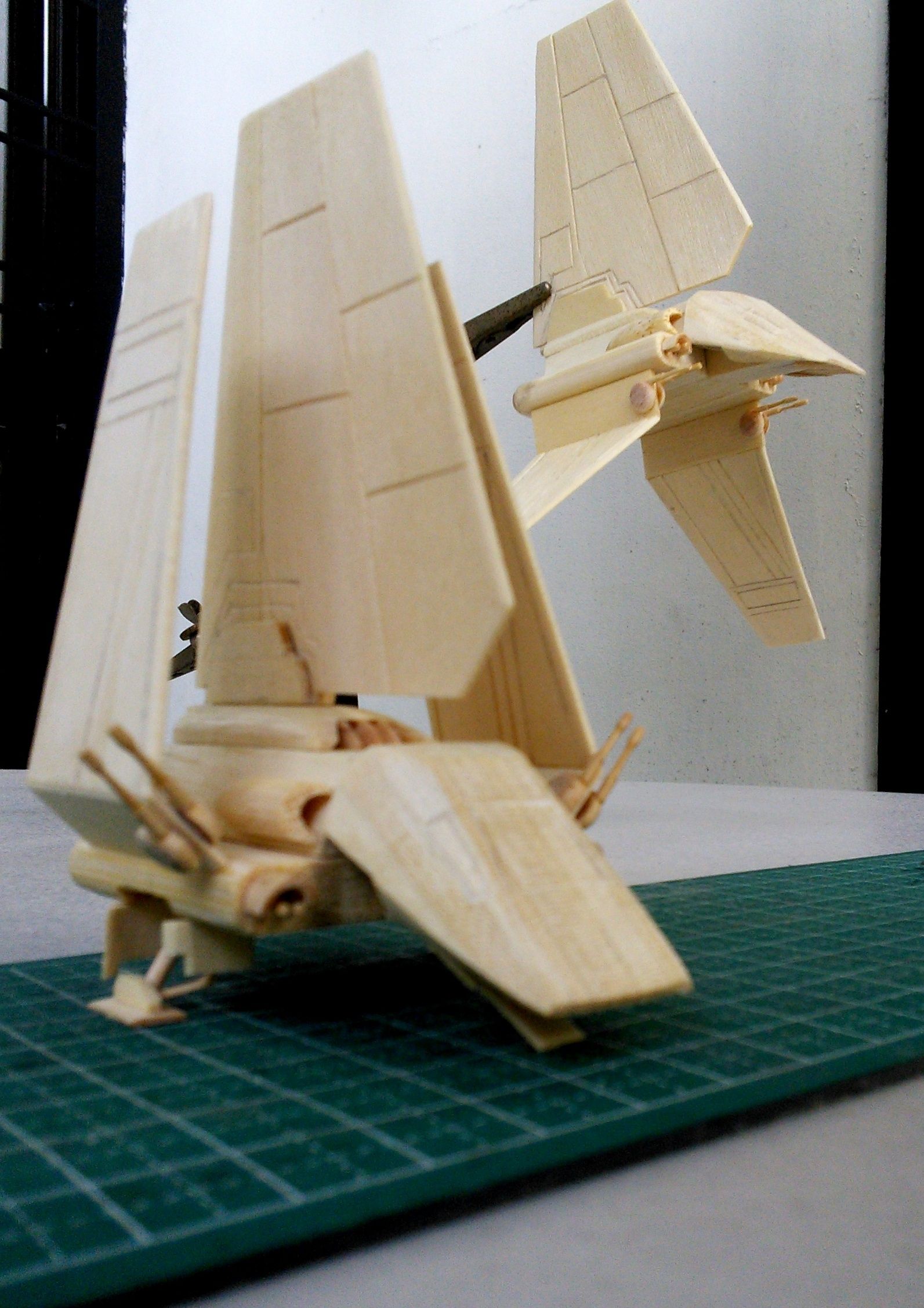 (Not So) Mini Lambda-Class Imperial Shuttle Popsicle Stick Model : 8 ...
