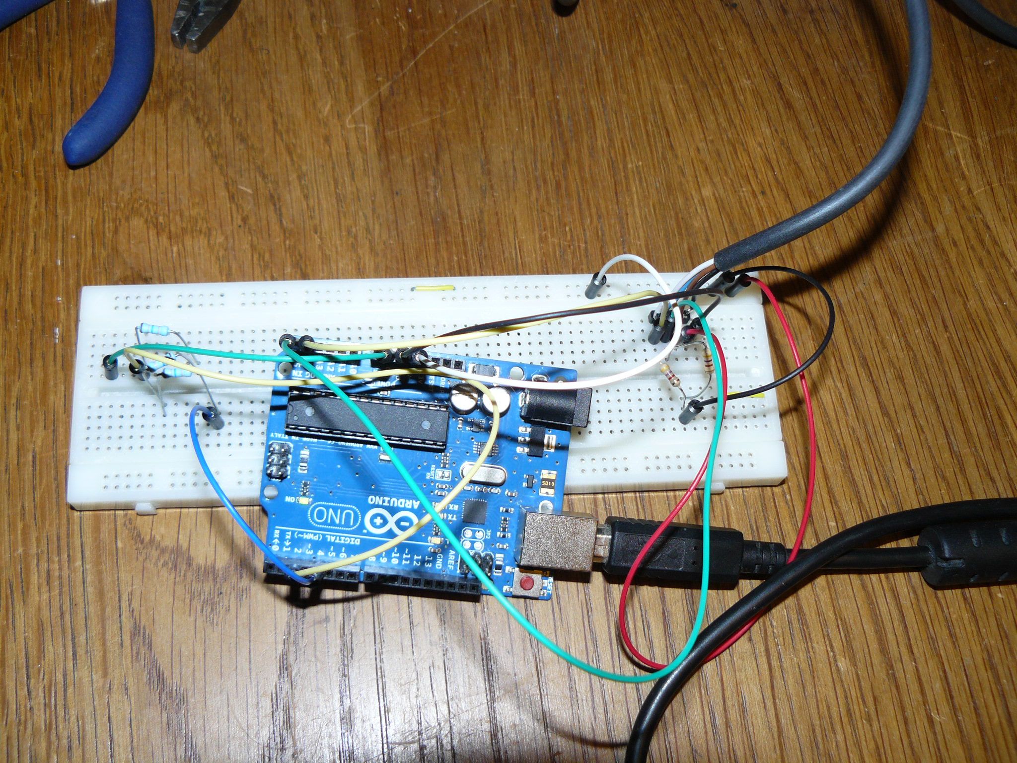 Capacitive Fluid Level Sensor : 14 Steps (with Pictures) - Instructables