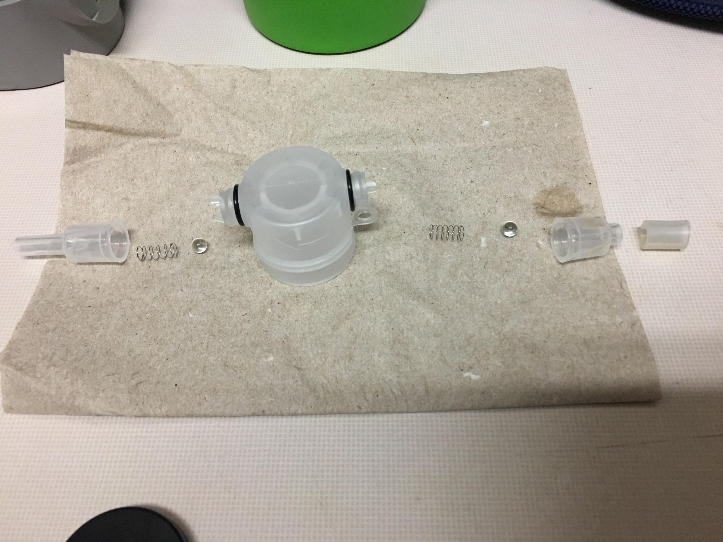 SimpleHuman Wall Mount Soap Pump Dispenser Repair : 14 Steps ...