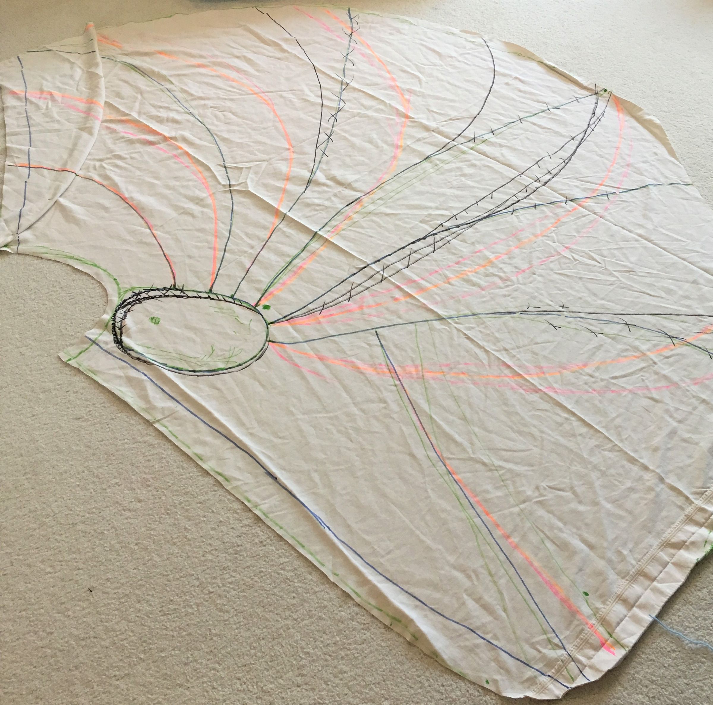 Moving Cloak of Levitation - V1 : 18 Steps (with Pictures) - Instructables