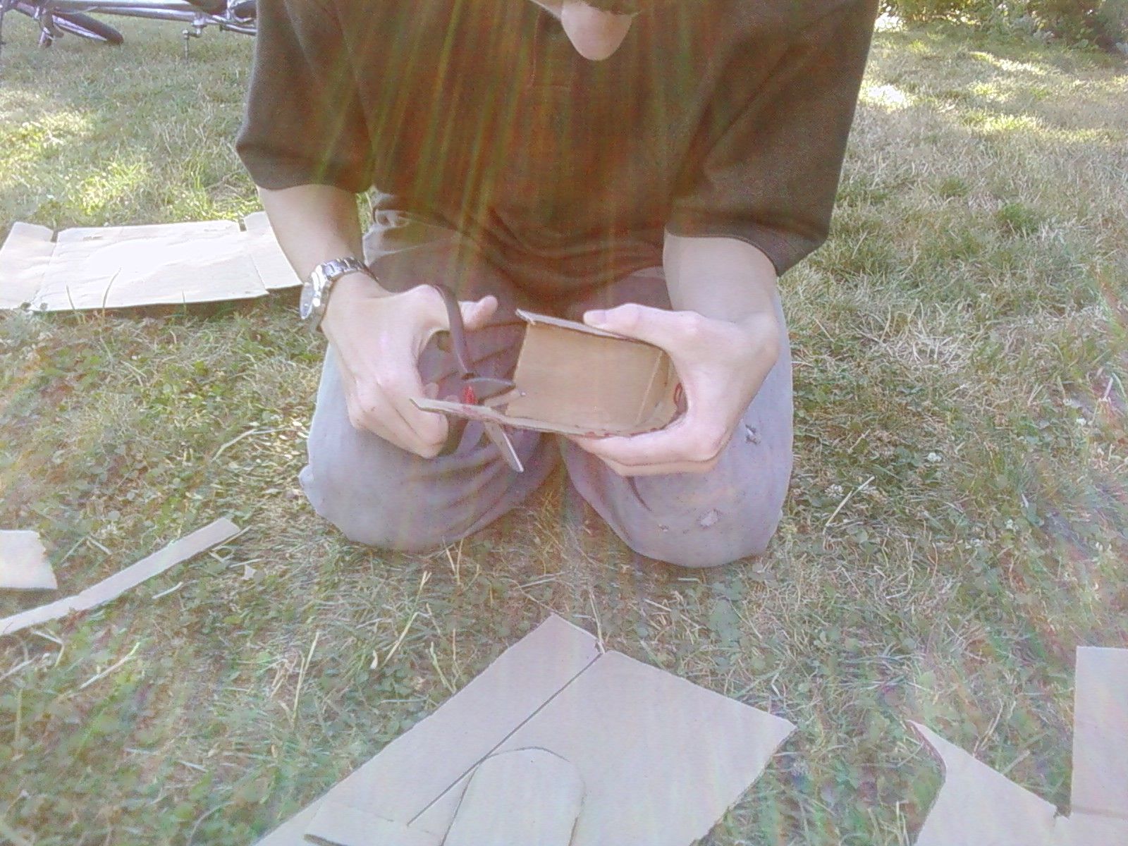 Cardboard Cell Phone Case. : 9 Steps - Instructables