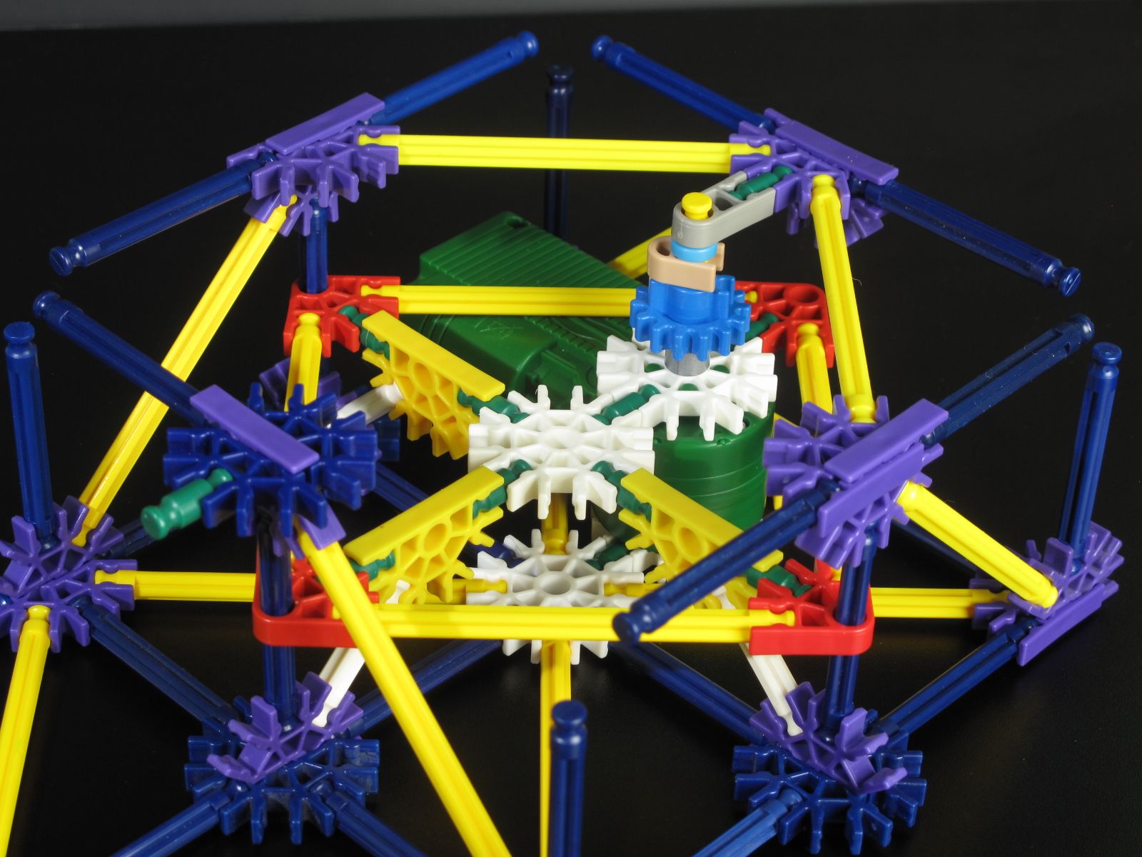 Knex Inverted Helix Lift V2 : 12 Steps - Instructables