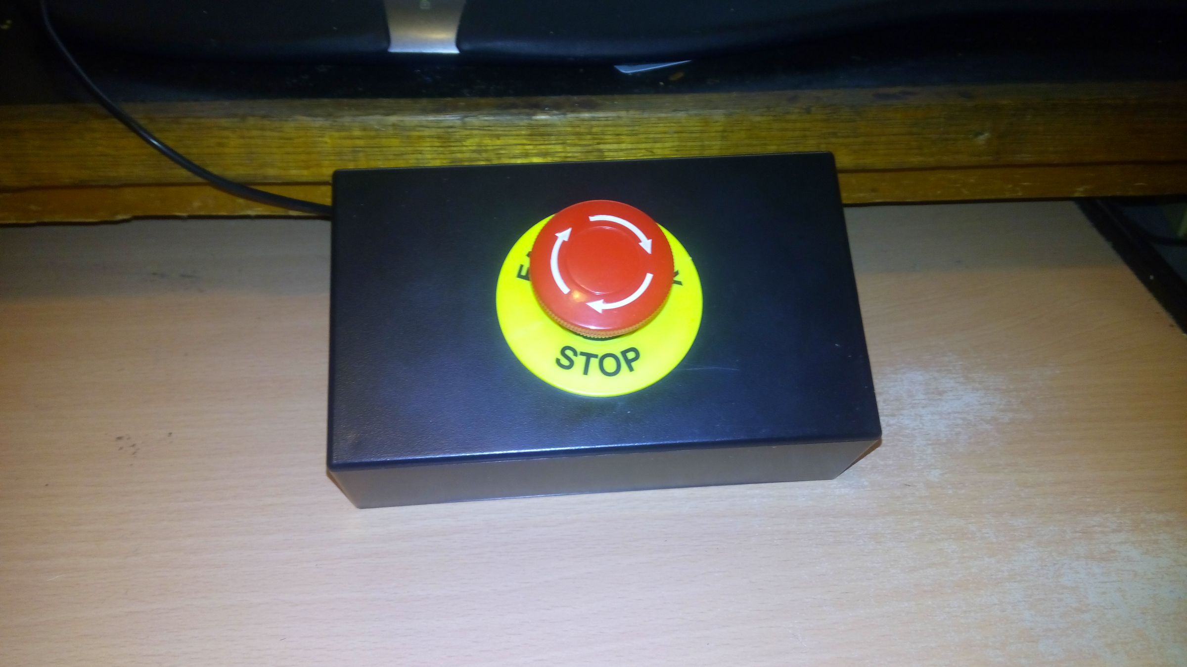 Emergency Stop Button : 10 Steps (with Pictures) - Instructables