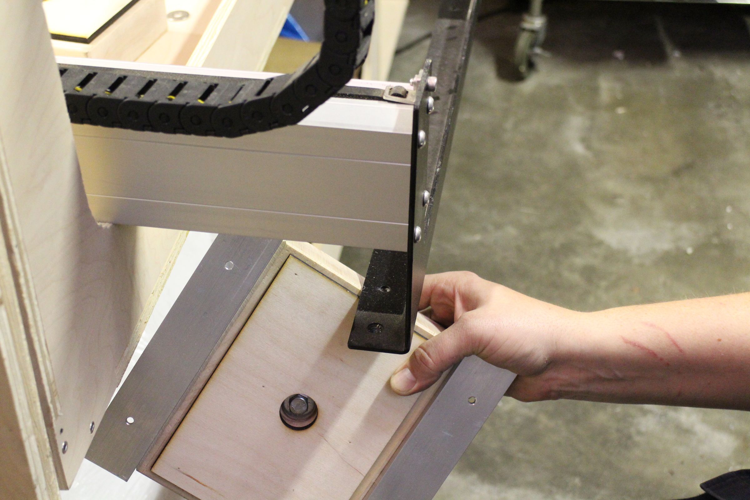 Flip-Top CNC Table : 11 Steps (with Pictures) - Instructables