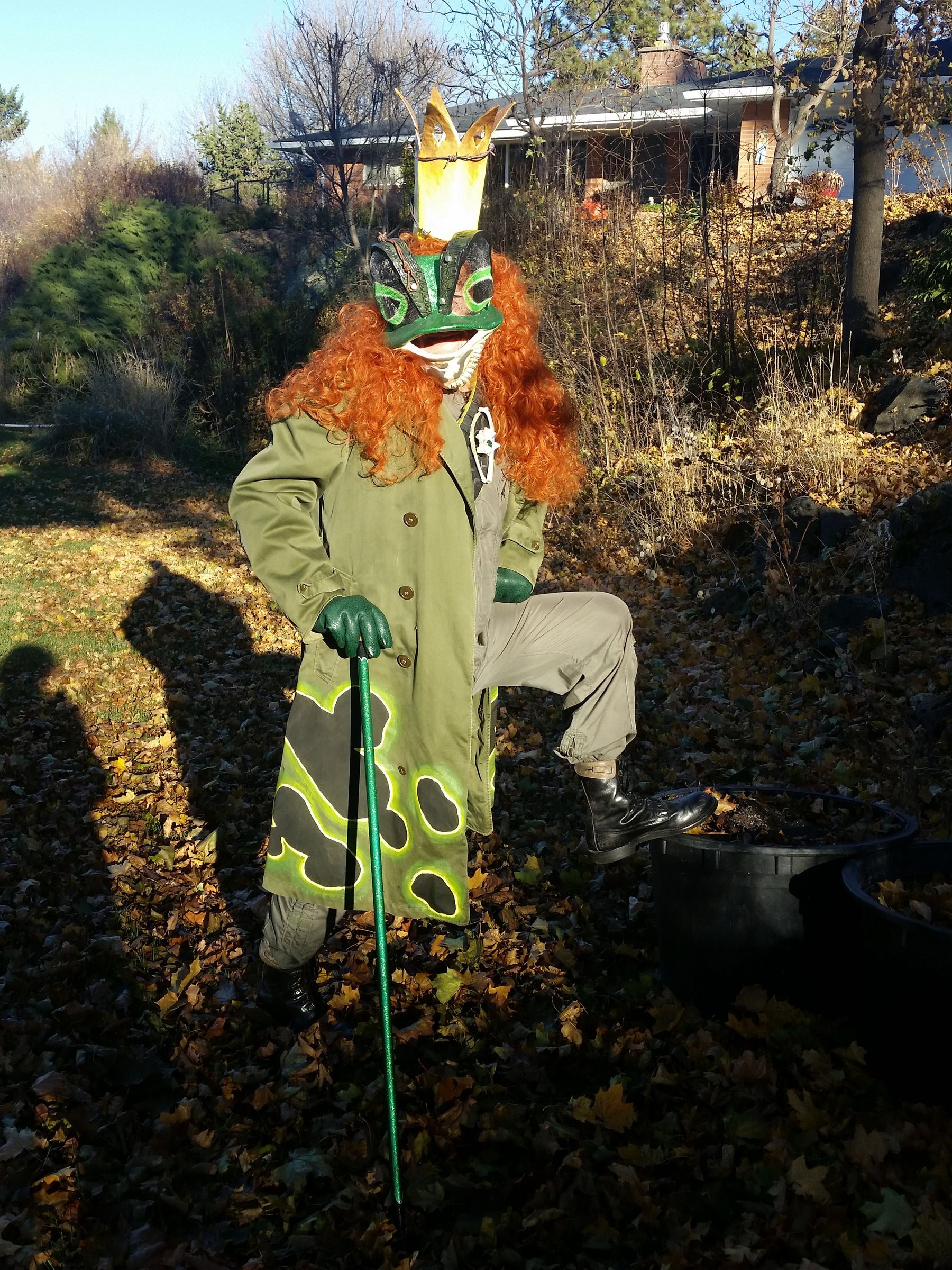 Industrial Frog Prince Mask and Costume : 11 Steps - Instructables