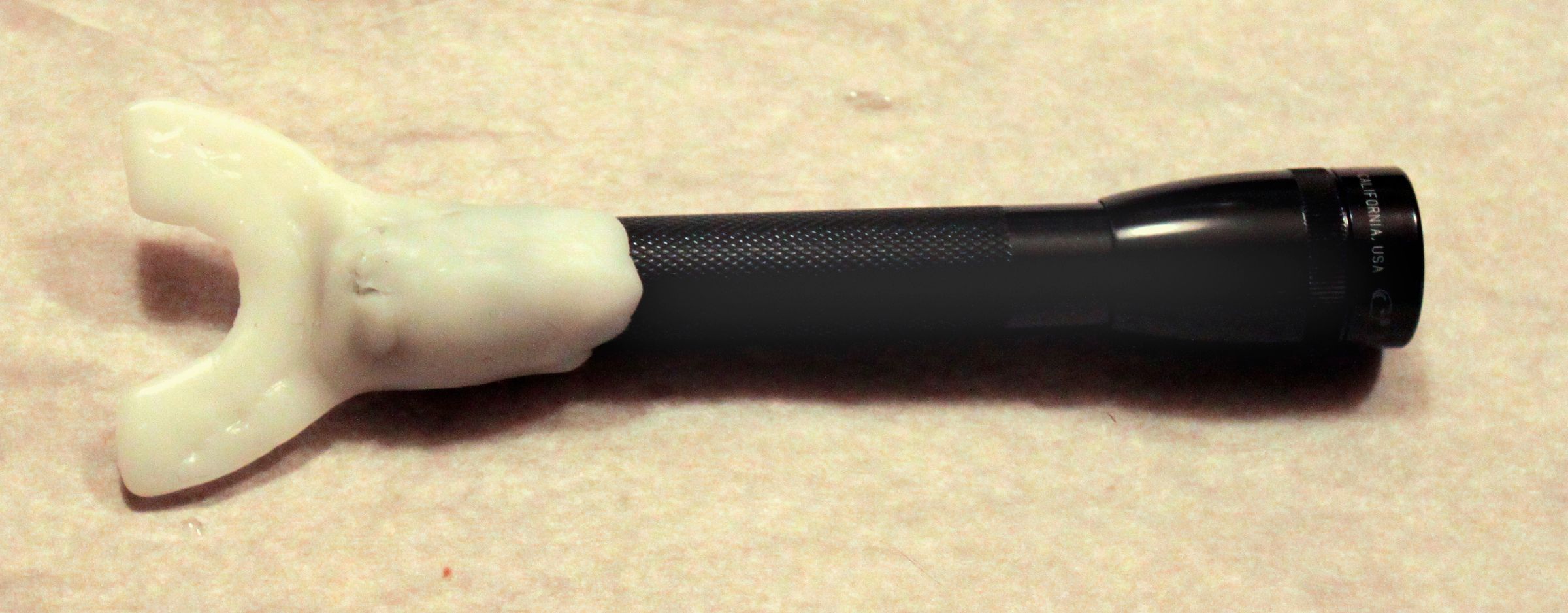 Bite Light: the Mouth Held Flashlight Hack : 4 Steps - Instructables