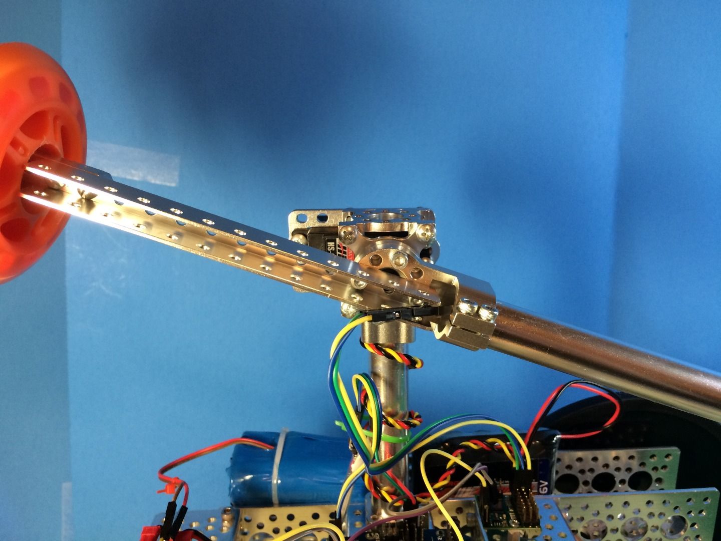 Boom and Gripper Bot : 15 Steps - Instructables