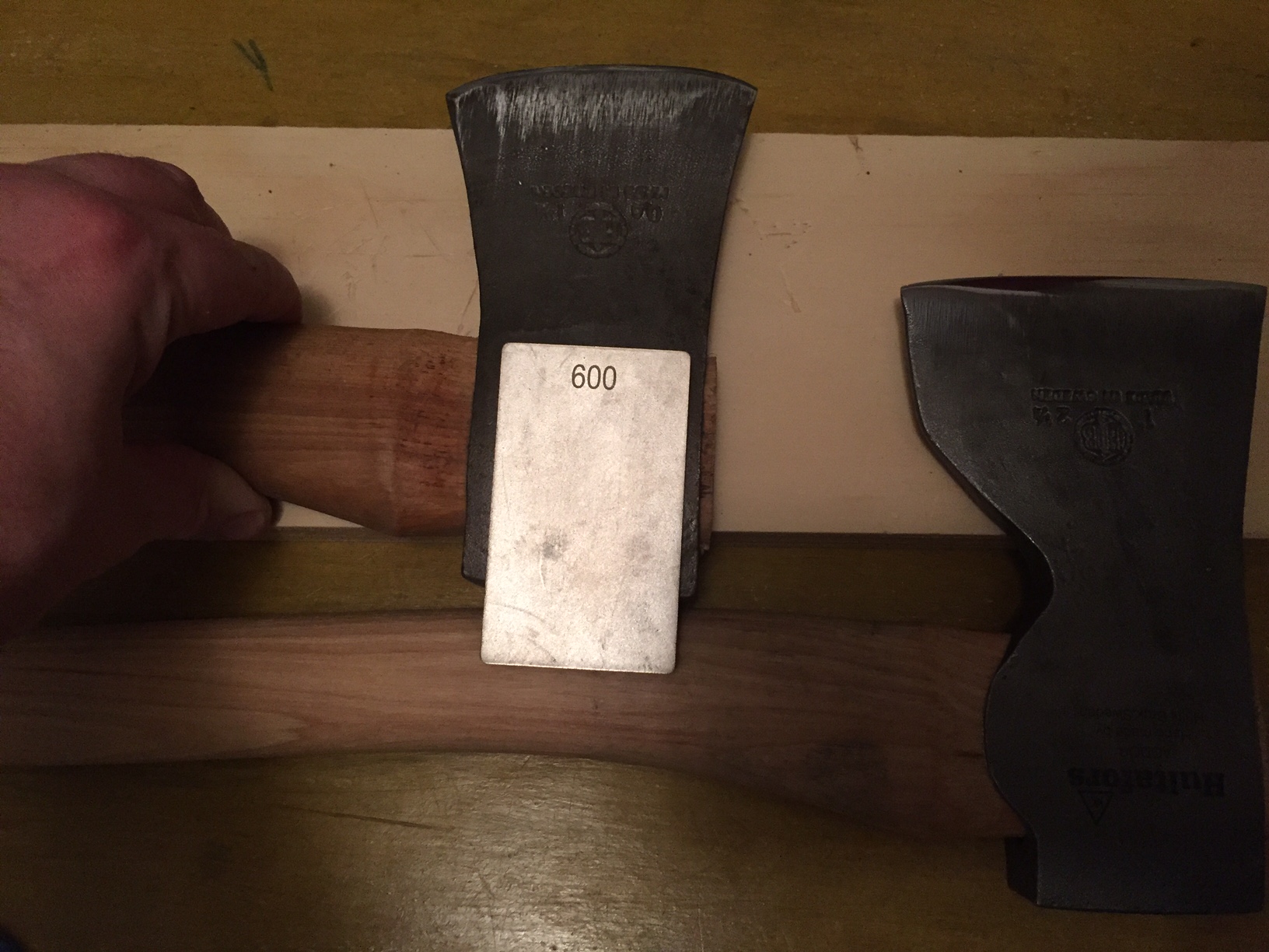 How to Sharpen an Axe : 4 Steps (with Pictures) - Instructables
