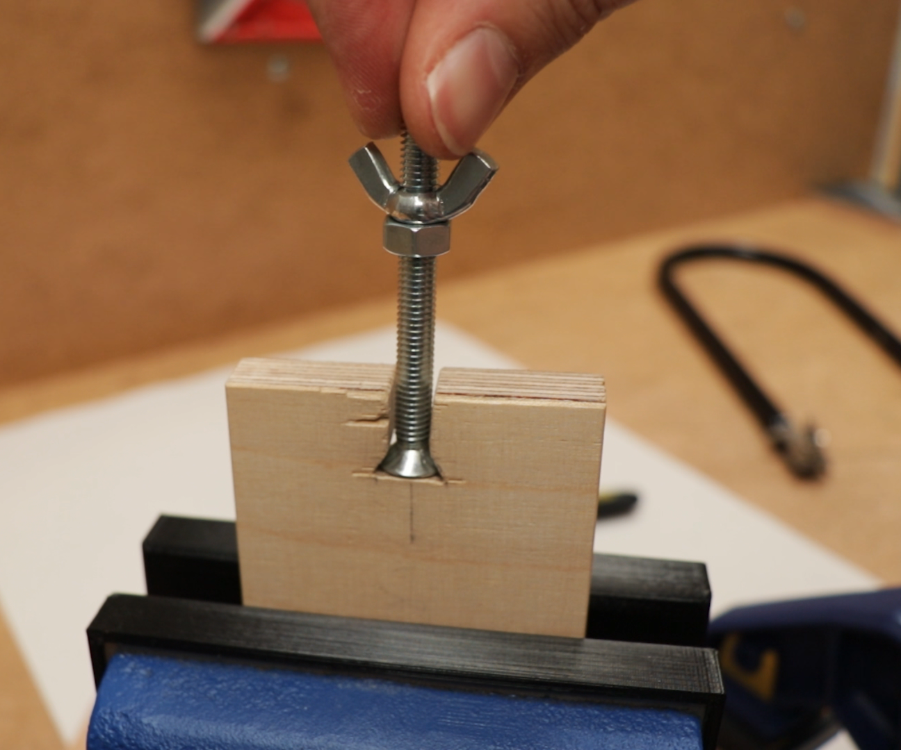 Make PERFECT CUTS With This DIY Dremel Cutting Station : 15 Steps (with ...