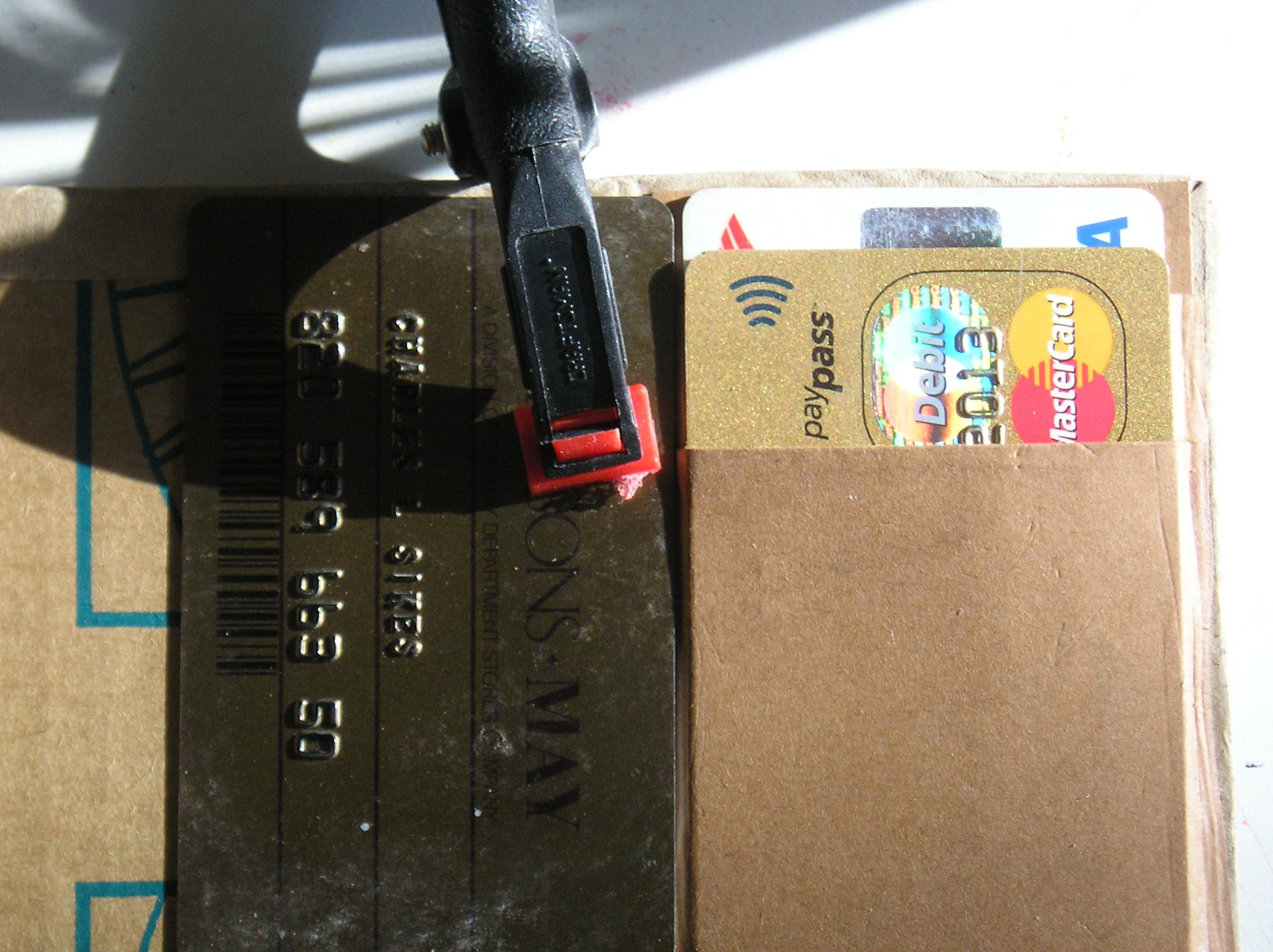 Use Cardboard to Make a Billfold or Wallet! : 8 Steps (with Pictures ...