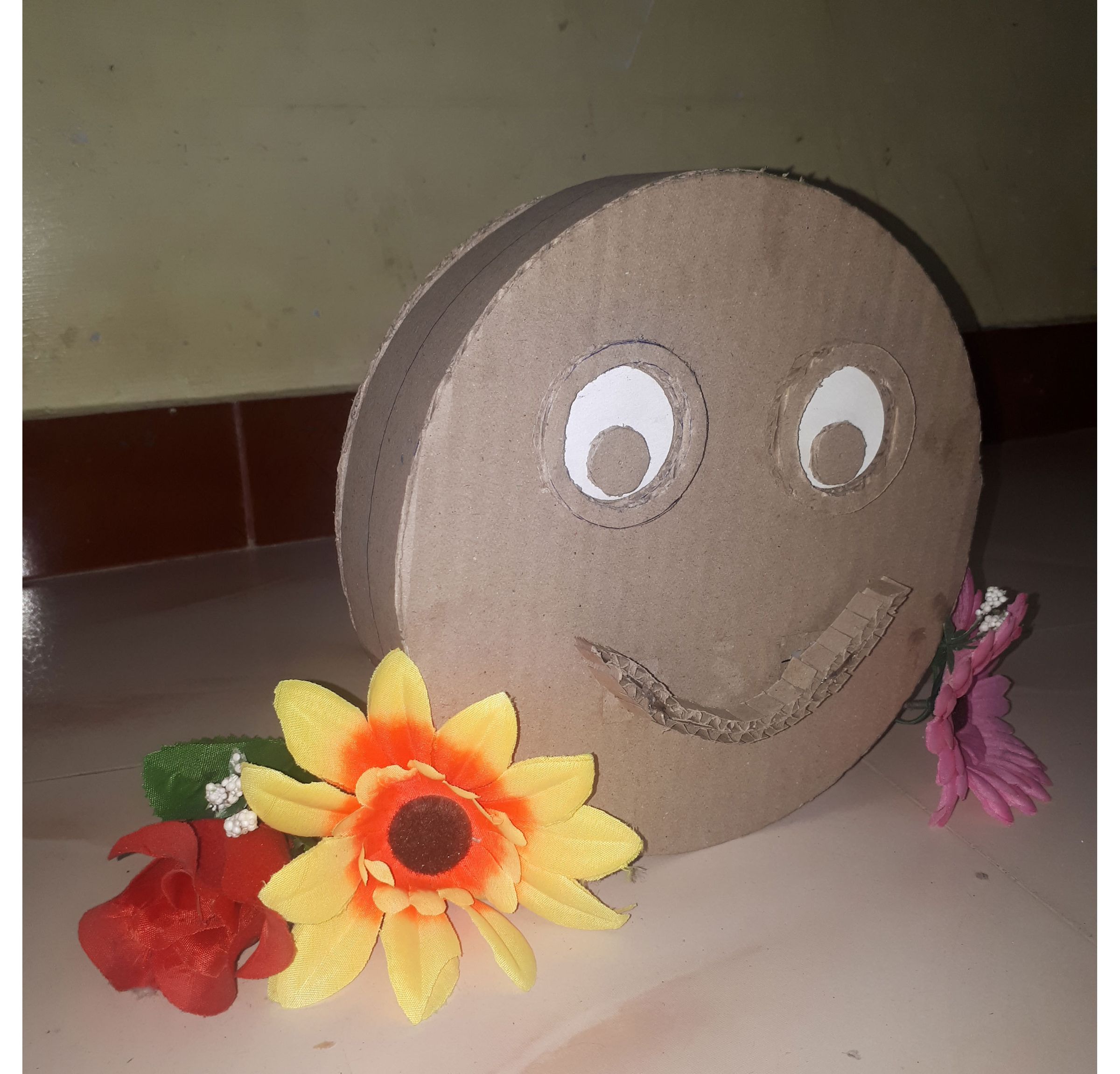 Cardboard Animatronic Smiley With BT App : 22 Steps (with Pictures ...