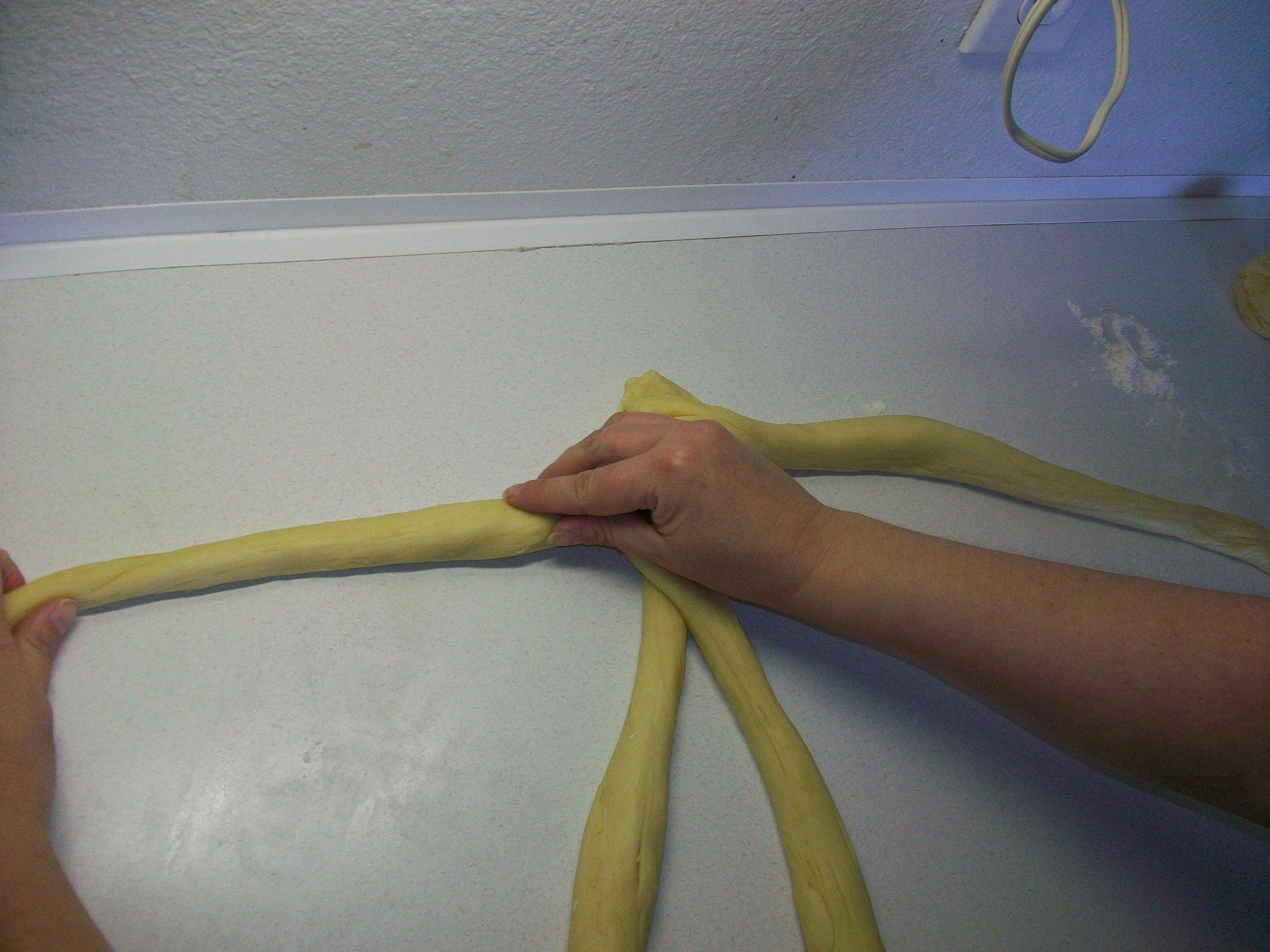 How to Braid Challah - 4 Strand Method. - Instructables