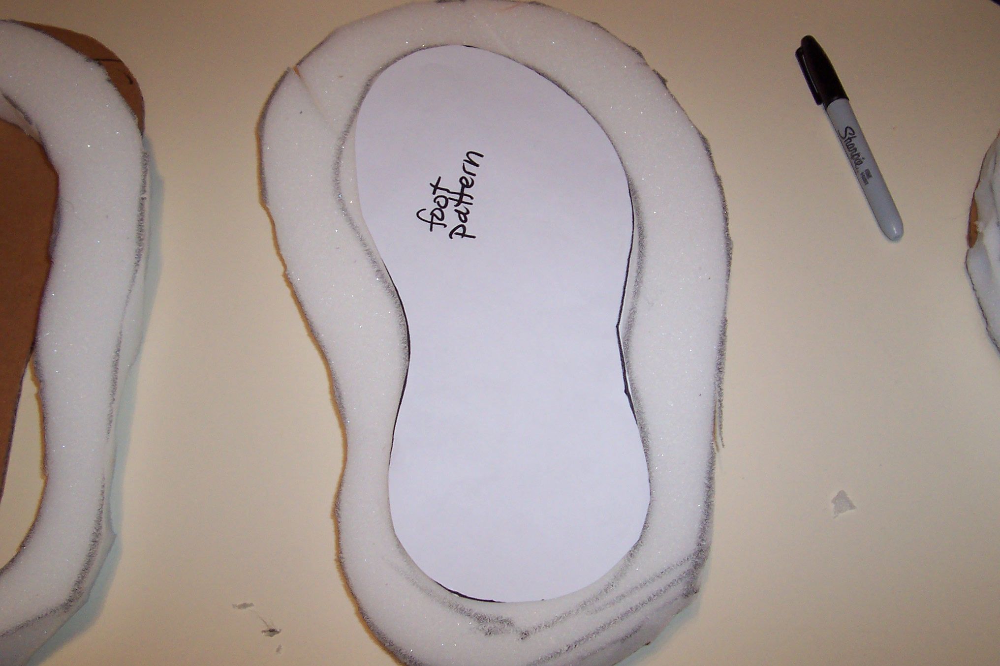 How to Make Monster Feet : 10 Steps - Instructables