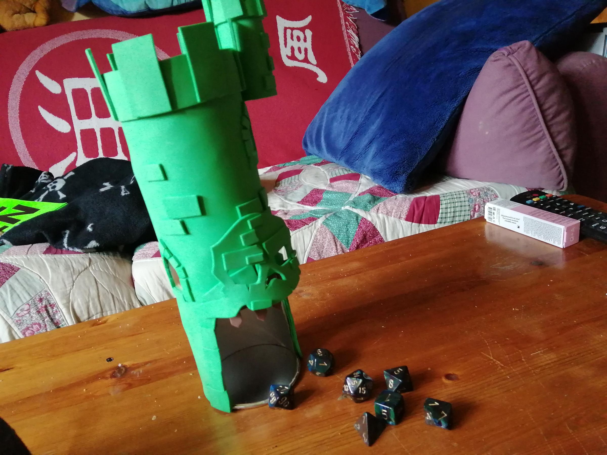 Pringles Tube Dice Tower : 9 Steps (with Pictures) - Instructables